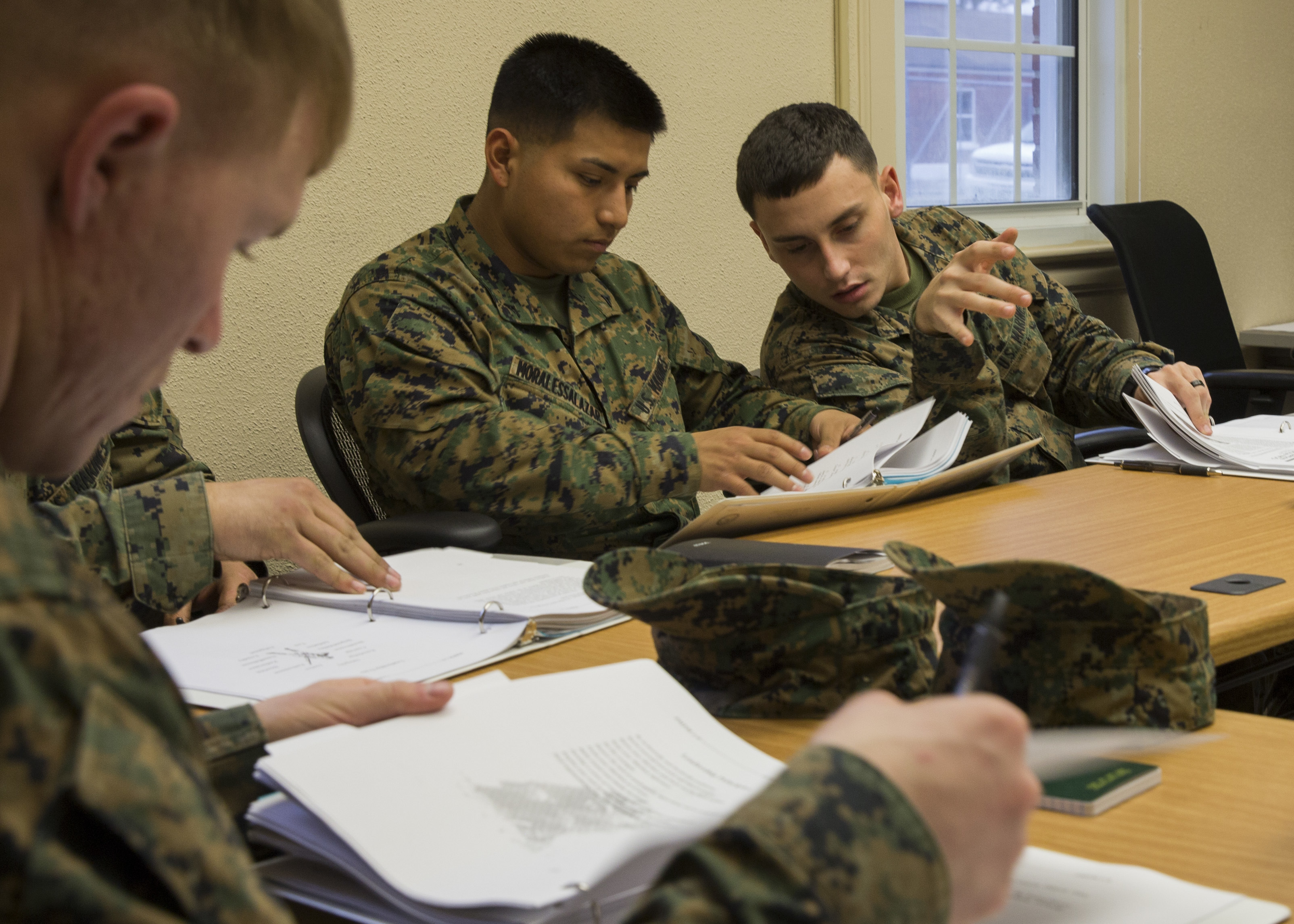 Lance Corporal Seminar: Instilling leadership skills in future NCOs ...