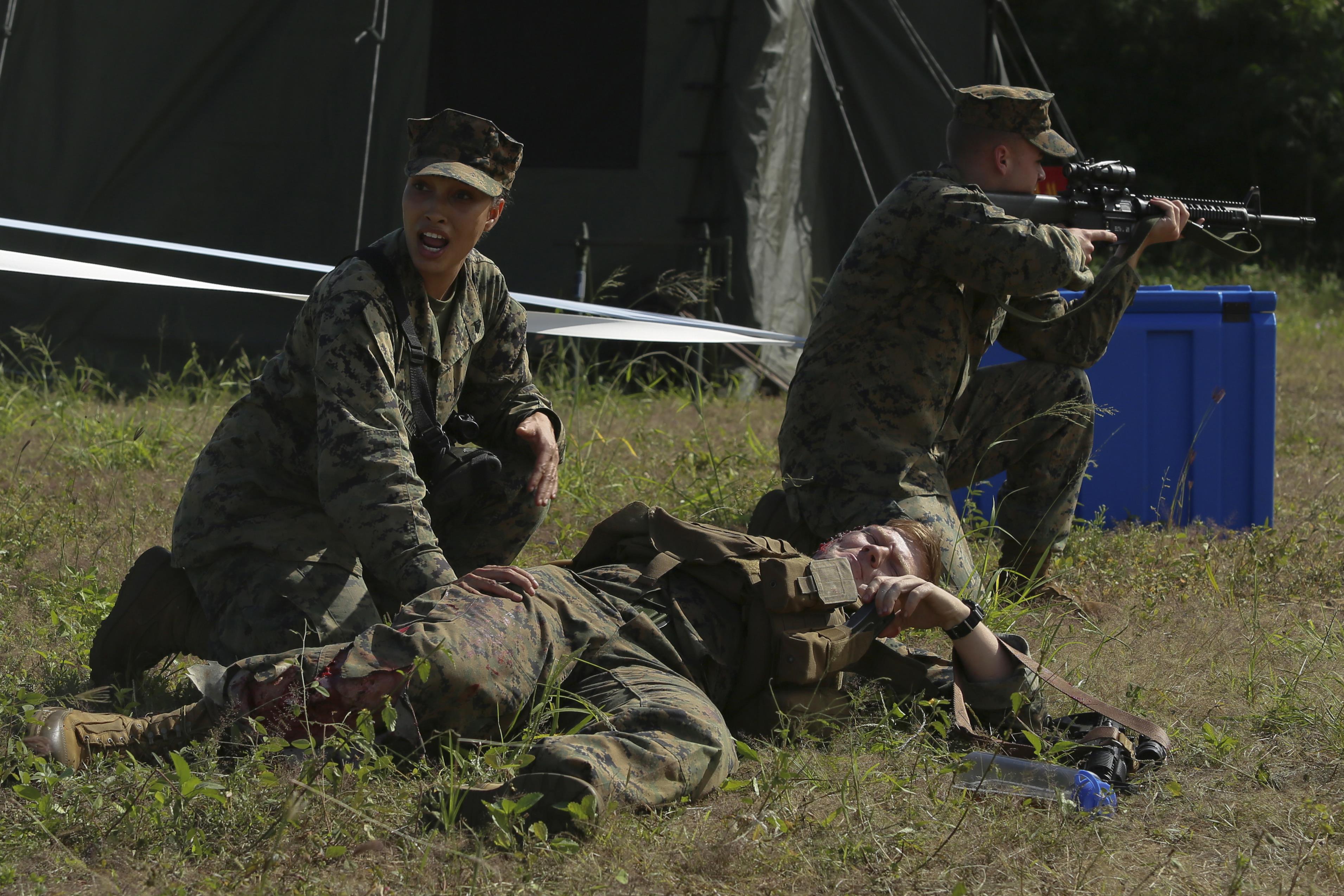 CLB-3 conducts convoy, mass casualty, COC communications > Marine Corps ...