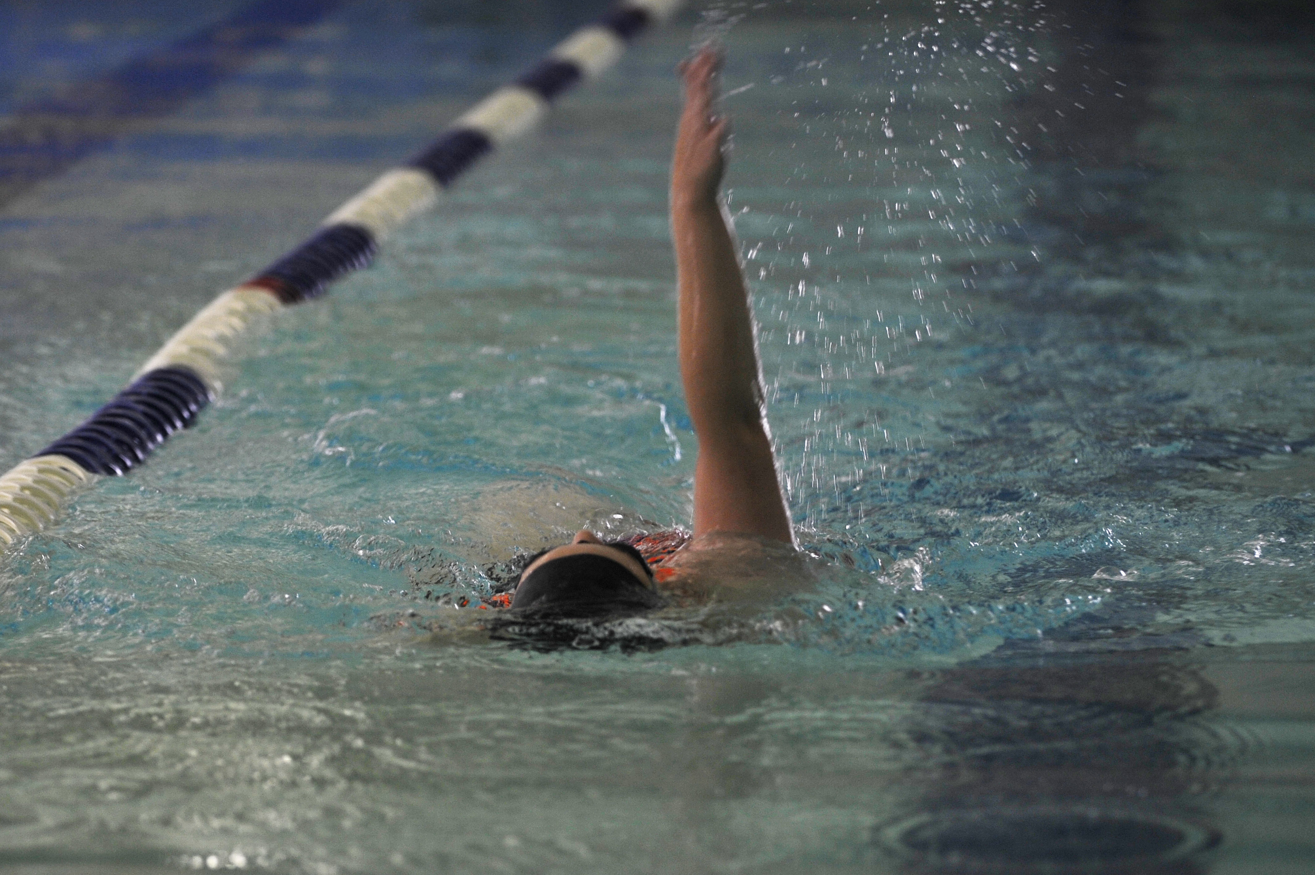 Service members make a "splash" at Shellbank pool > Joint Base Langley ...