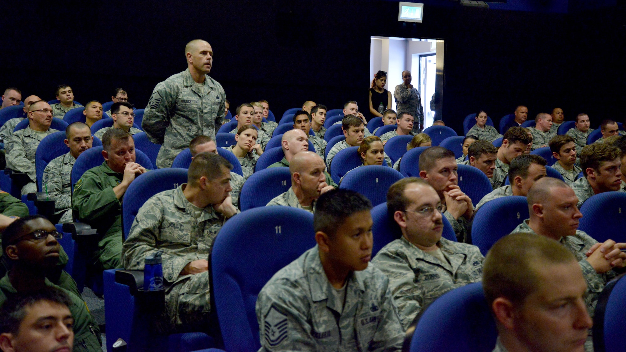 Commander recognizes excellence, announces vision > 352nd Special ...