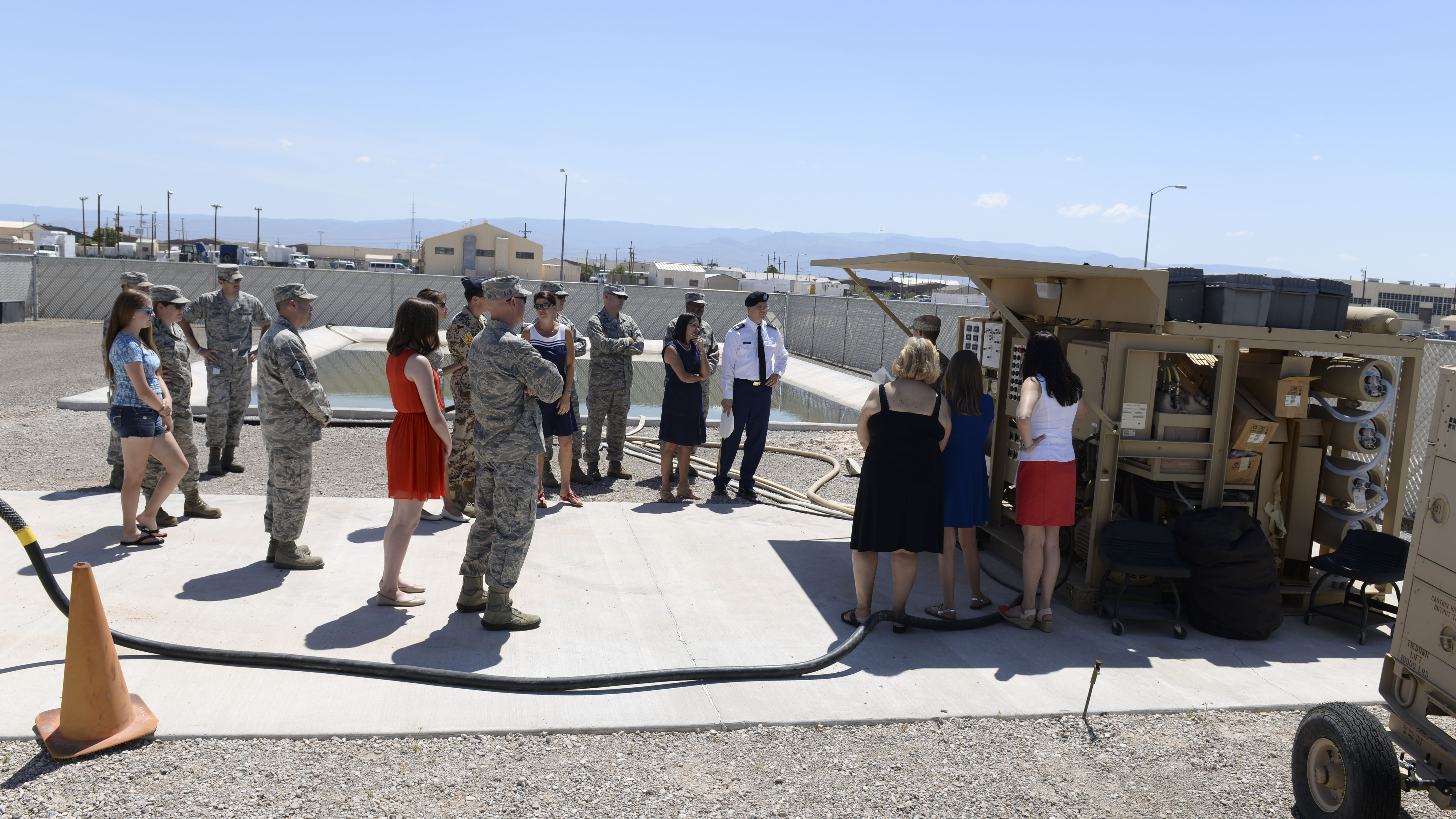 Distinguished Visitors Tour BEAR Base