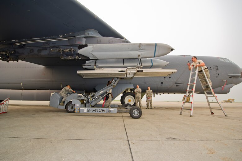 5 AMXS Load Crew of the Quarter Competition > Minot Air Force Base ...