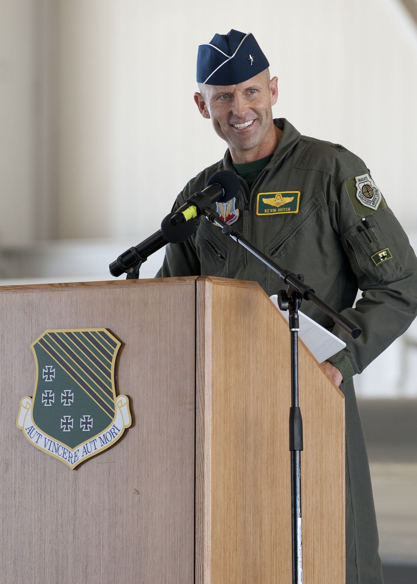 1st FW gains new commander