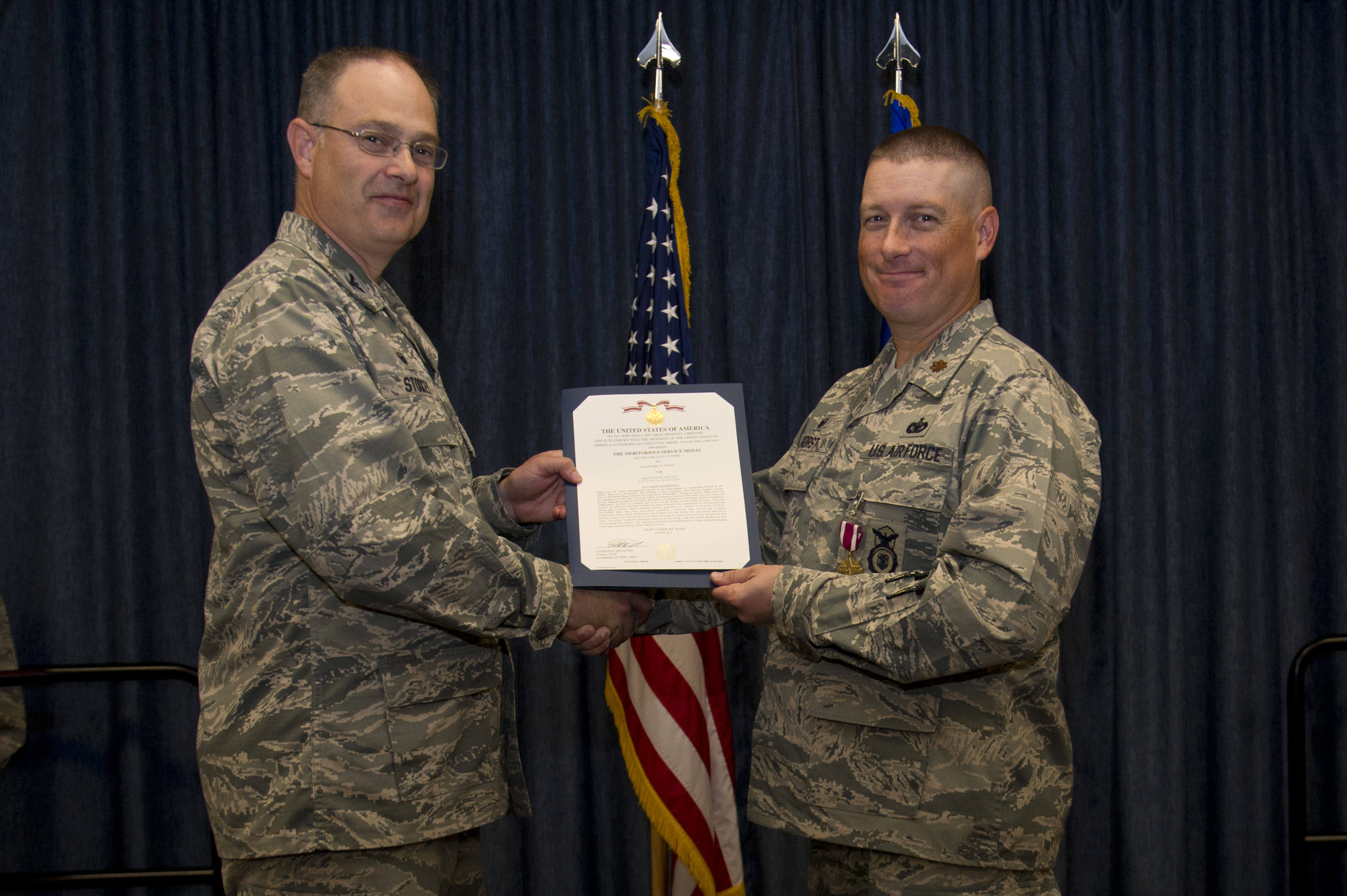 Defenders welcome new commander > Fairchild Air Force Base > Article ...