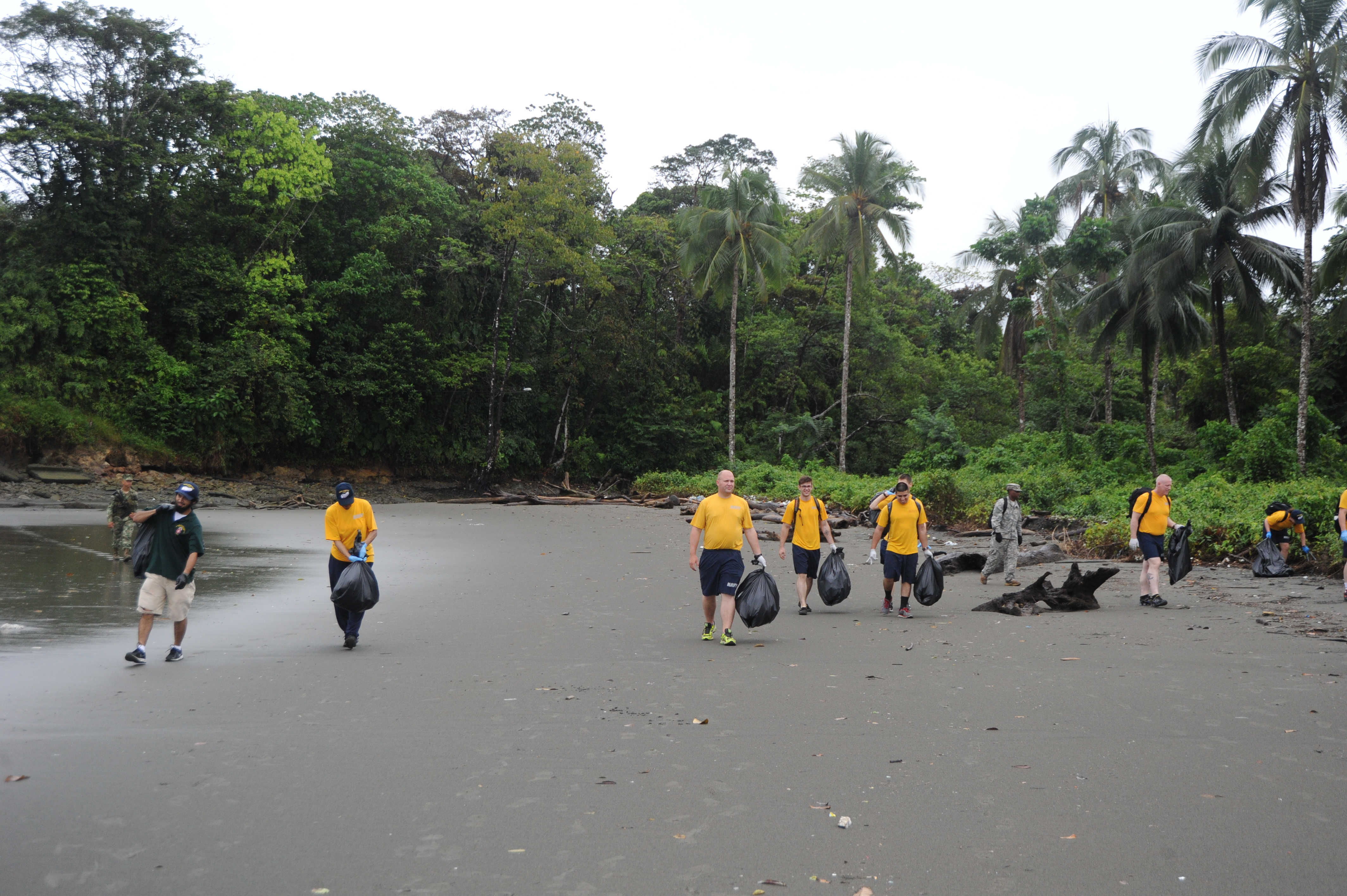 Continuing Promise Team Assists in Juanchaco Beach Clean Up > United ...