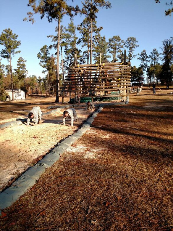 Chief earns Army Air Assault Badge > Air Force Reserve Command > News ...