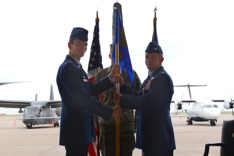 27th SOG welcomes Col. Justin Hoffman > Cannon Air Force Base > Article Display