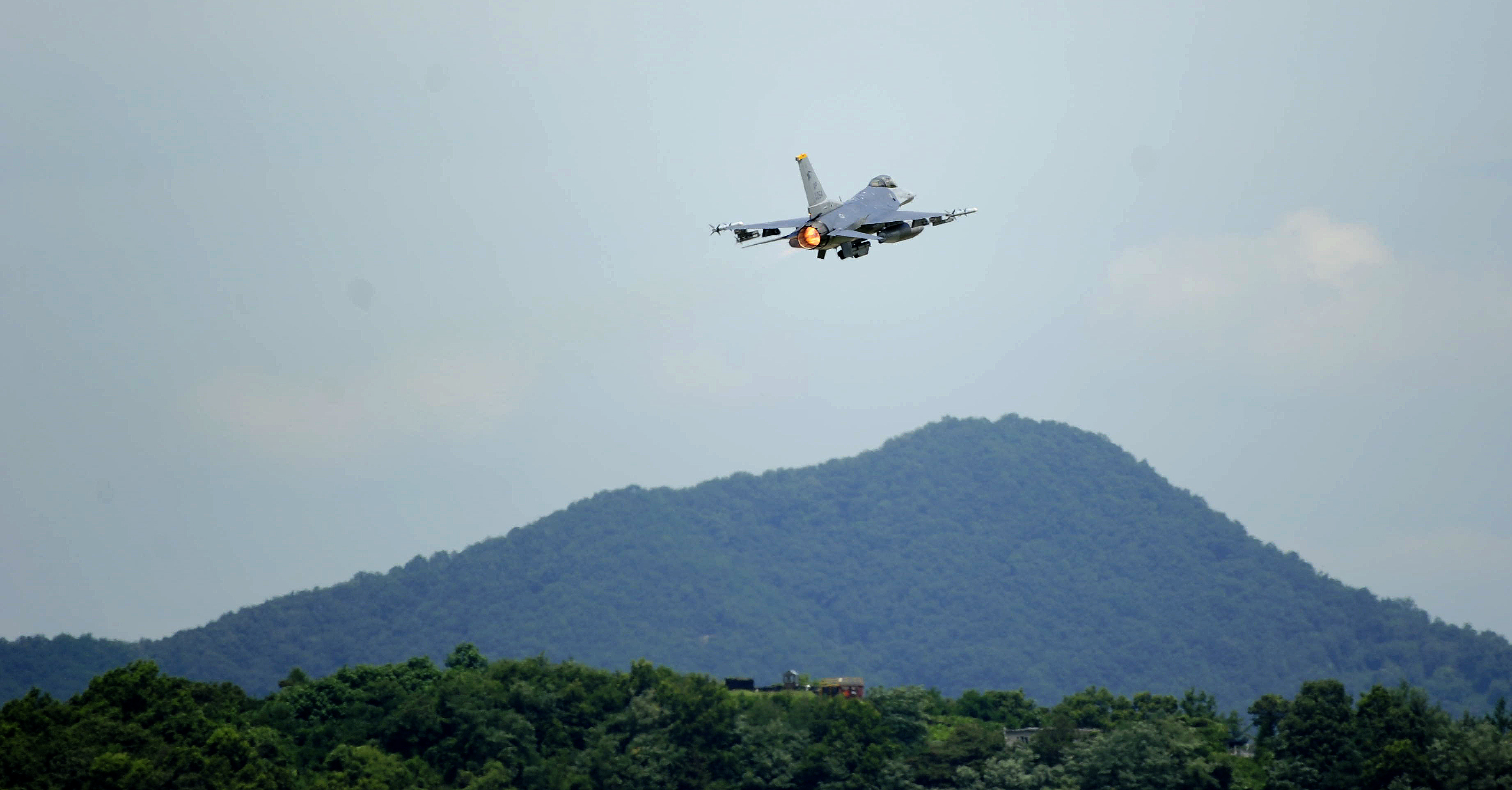 USAF, ROKAF pilots soar at Buddy Wing 15-6 > Kunsan Air Base > Commentaries