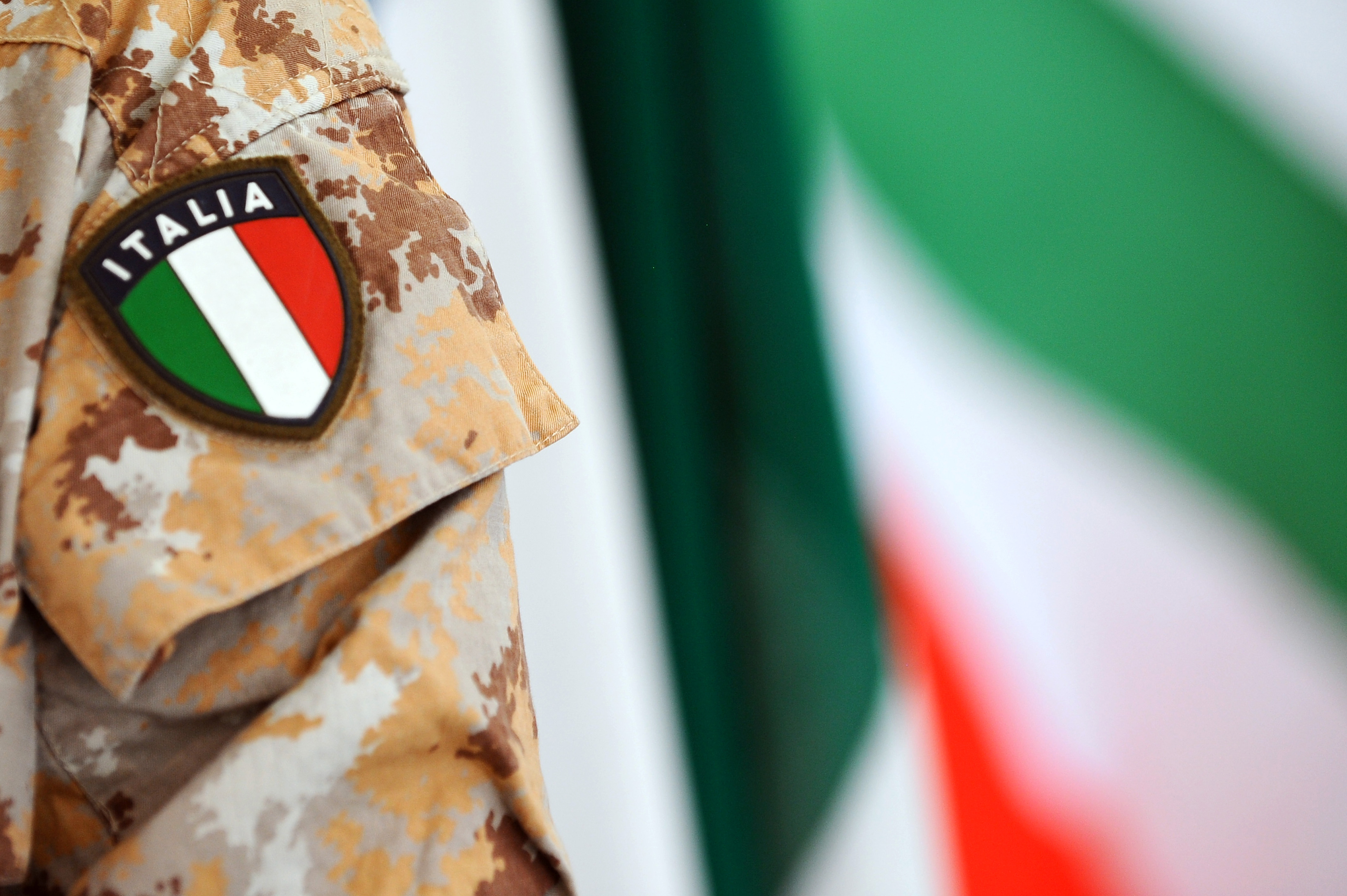 Italian Minister of Defence visits Air Force > U.S. Air Forces Central ...