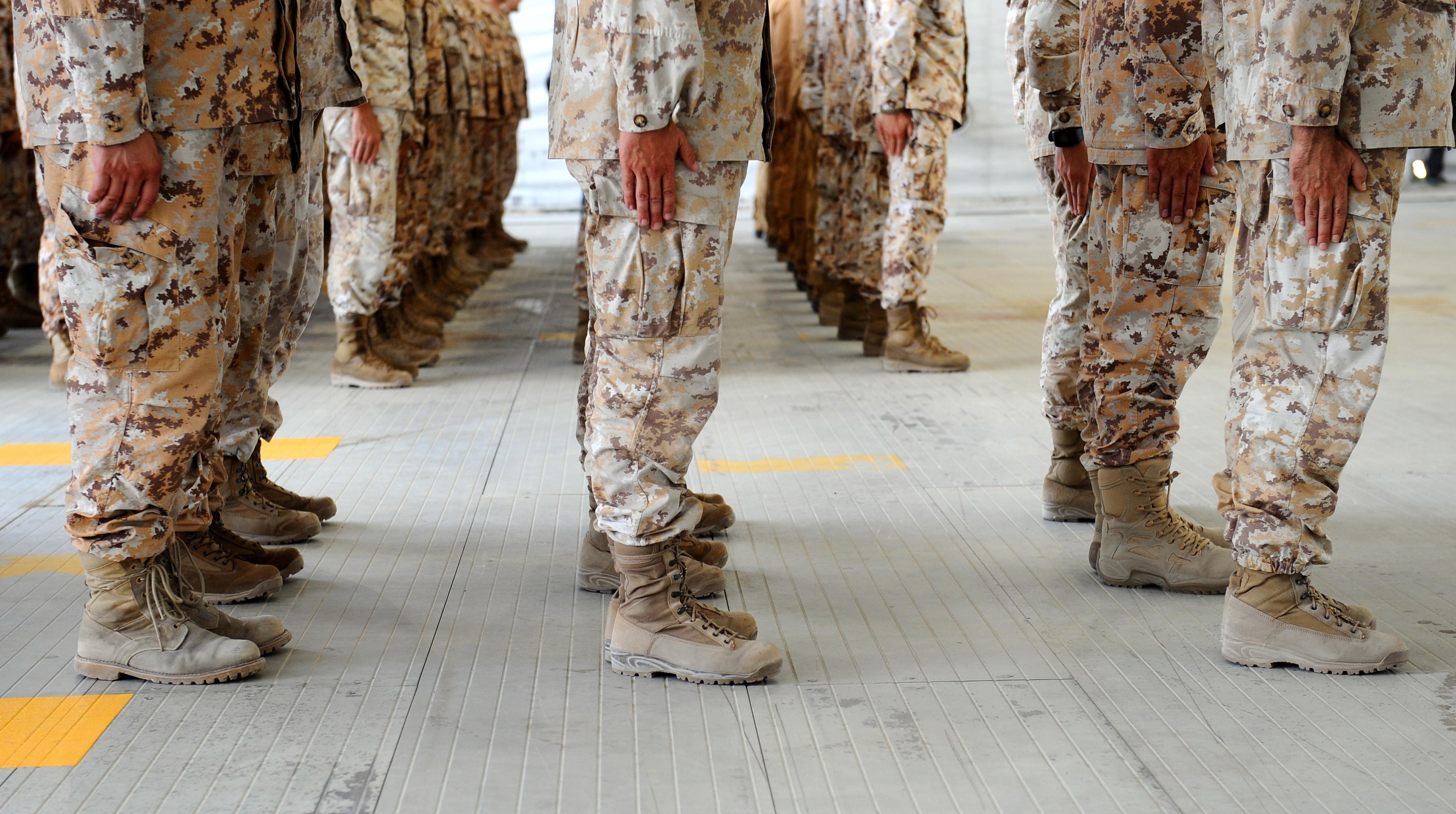 Italian Minister of Defence visits Air Force > U.S. Air Forces Central ...