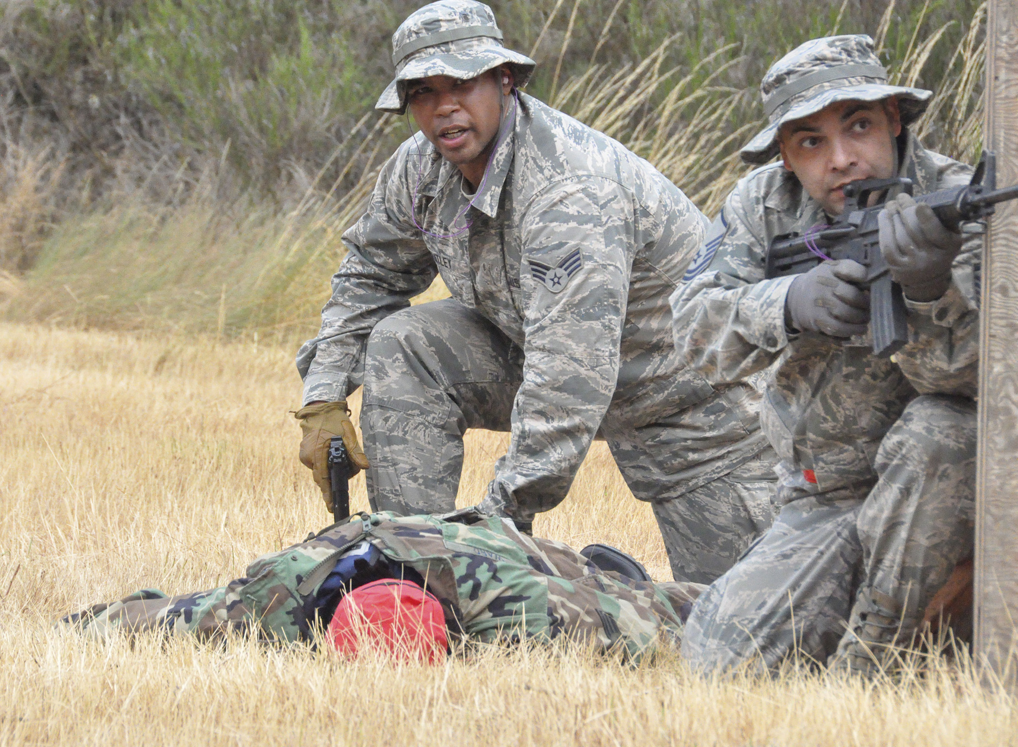 Reserve medics provide ‘Care Under Fire’ > 446th Airlift Wing > News