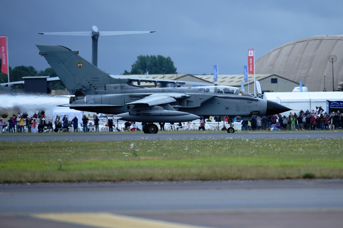 tornado riat