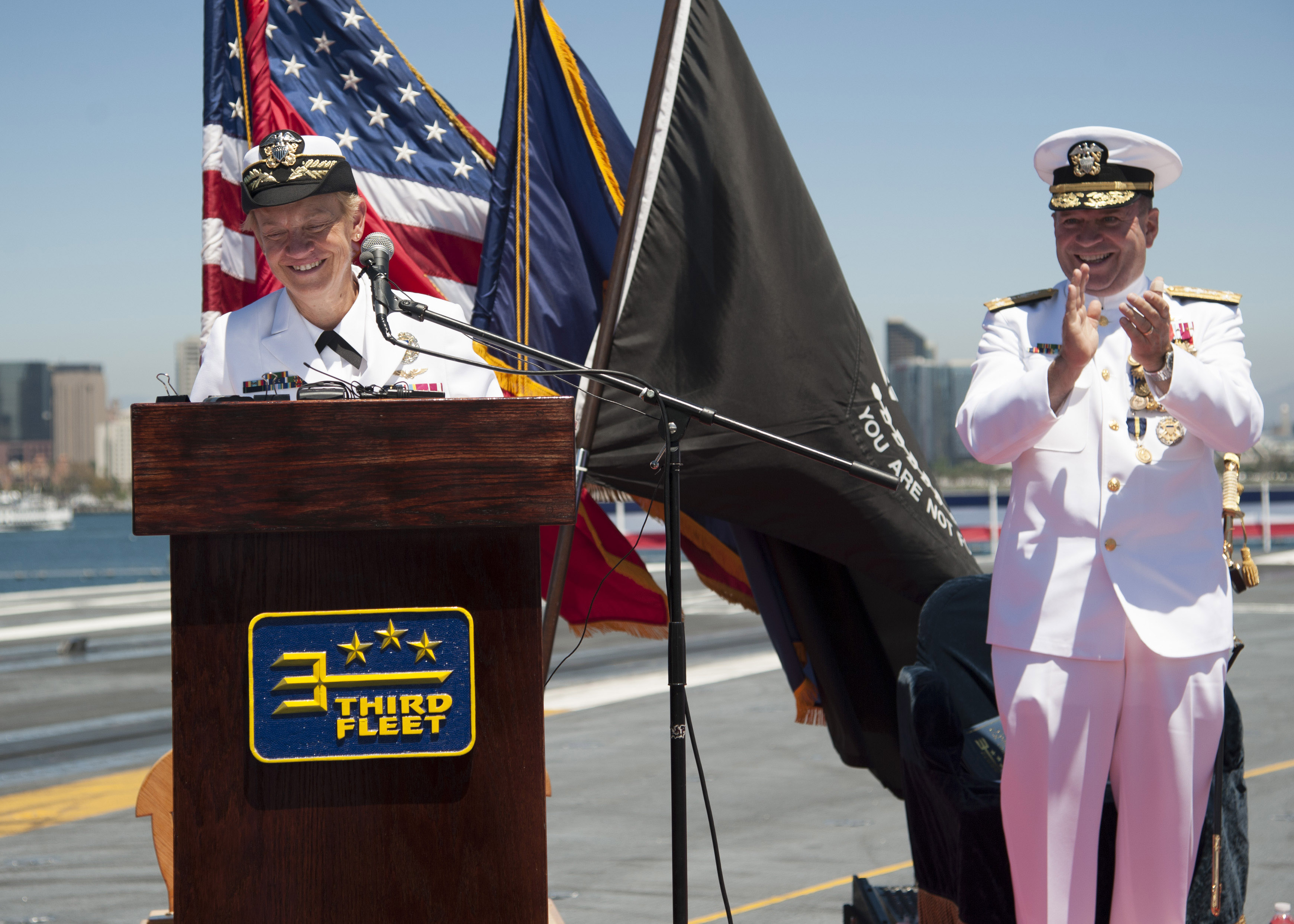 US 3rd Fleet Holds Change of Command Ceremony > United States Navy ...