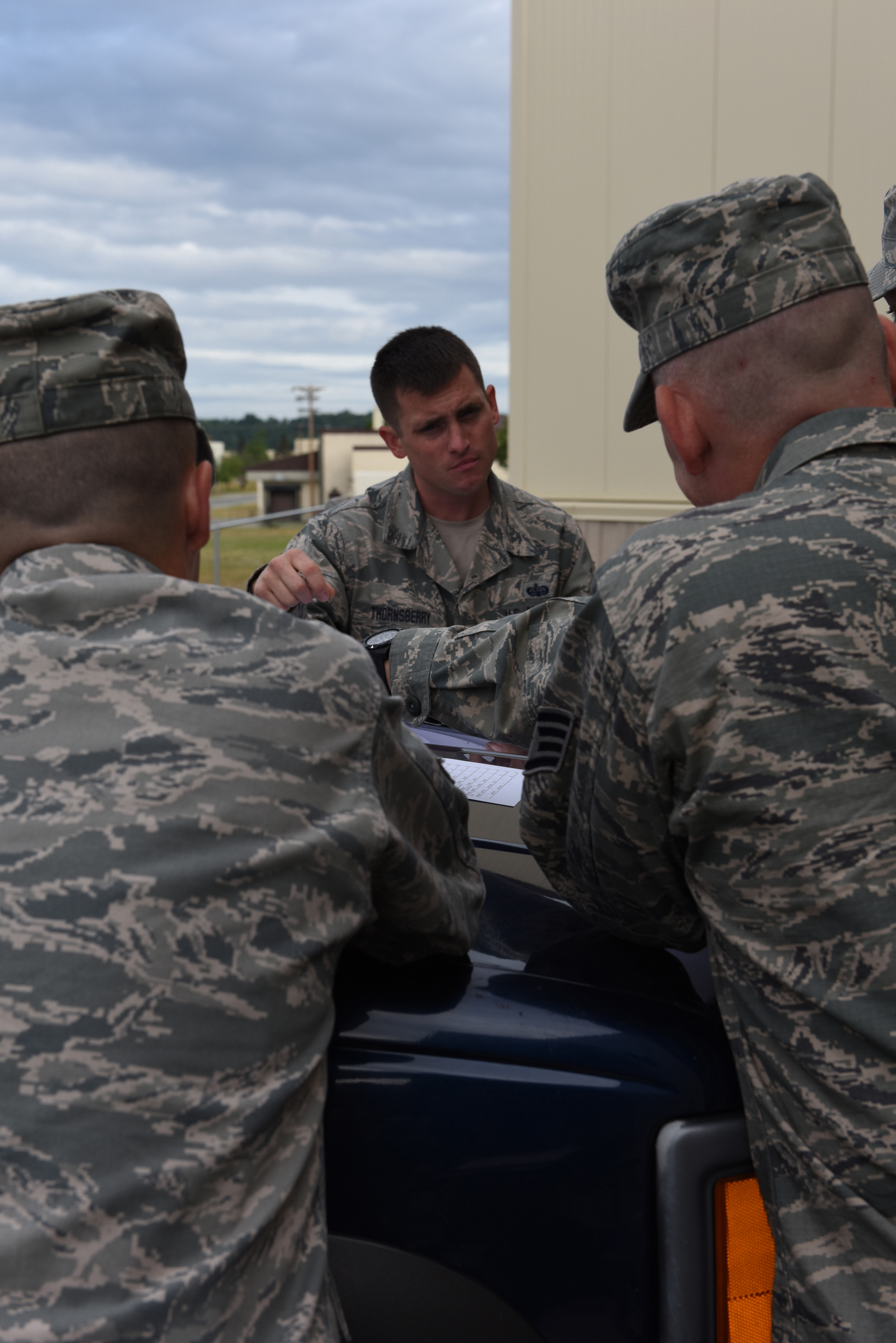 211th EIS provides assistance to Alaska ANG during Exercise Frosty ...