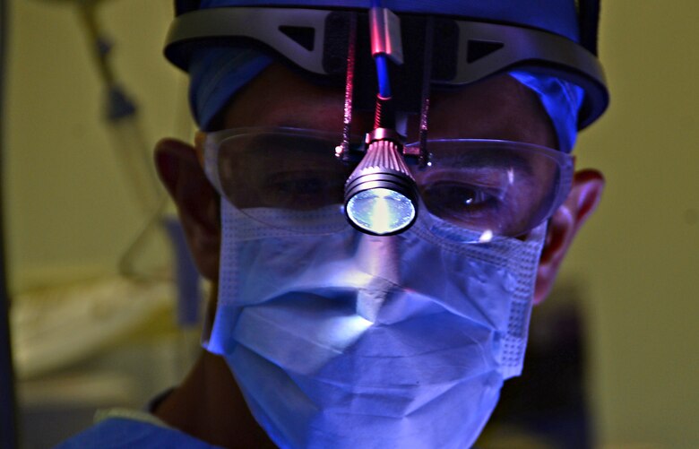 Oral Surgeons: Another side of dentistry > Royal Air Force Lakenheath ...