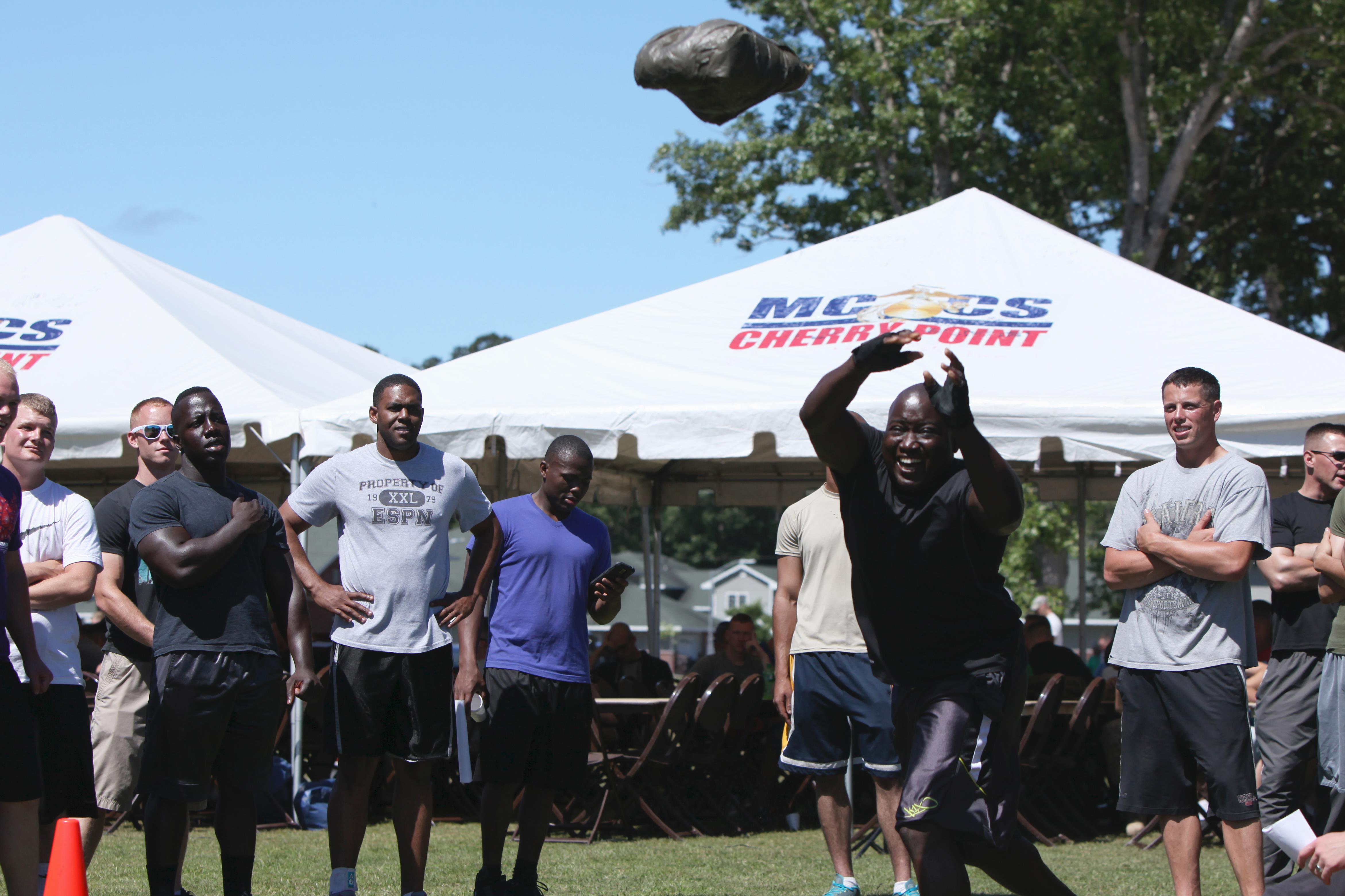 MWSS-271 Marines go head-to-head for bragging rights in field meet ...