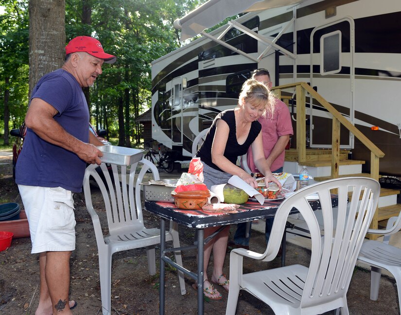 Robins Family Campground lets people get back to nature for less ...