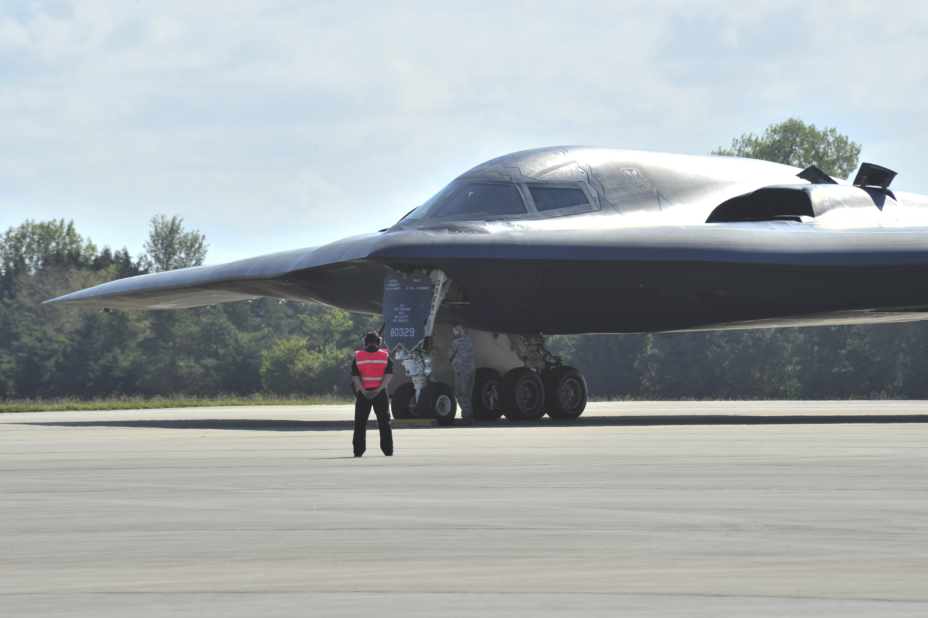 B-2s demonstrate global reach > Minot Air Force Base > Article Display