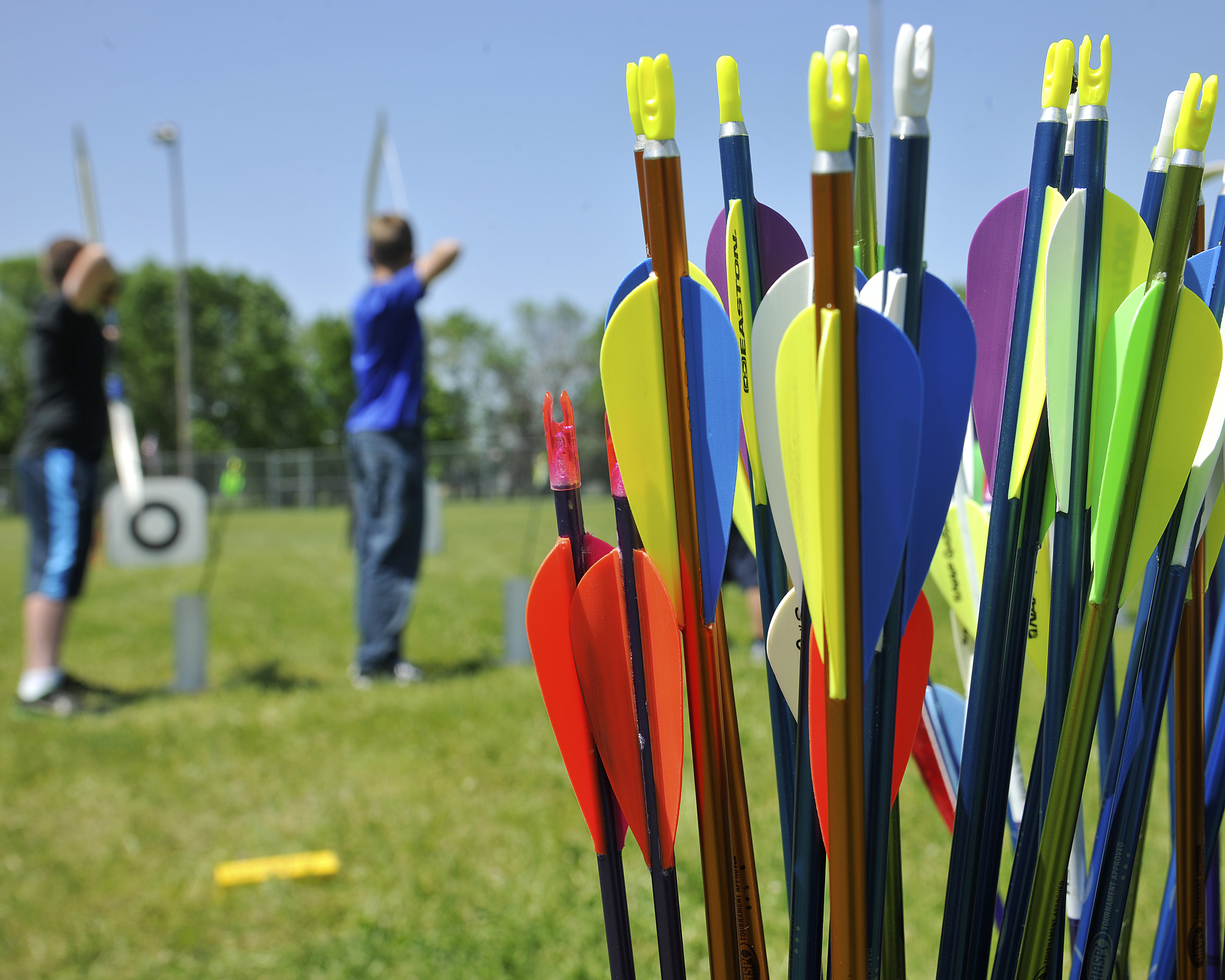 Youth Center hosts archery camp > Grand Forks Air Force Base > News