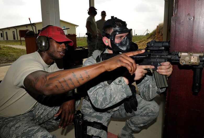 39th SFS Airmen in Action > Incirlik Air Base > Article Display