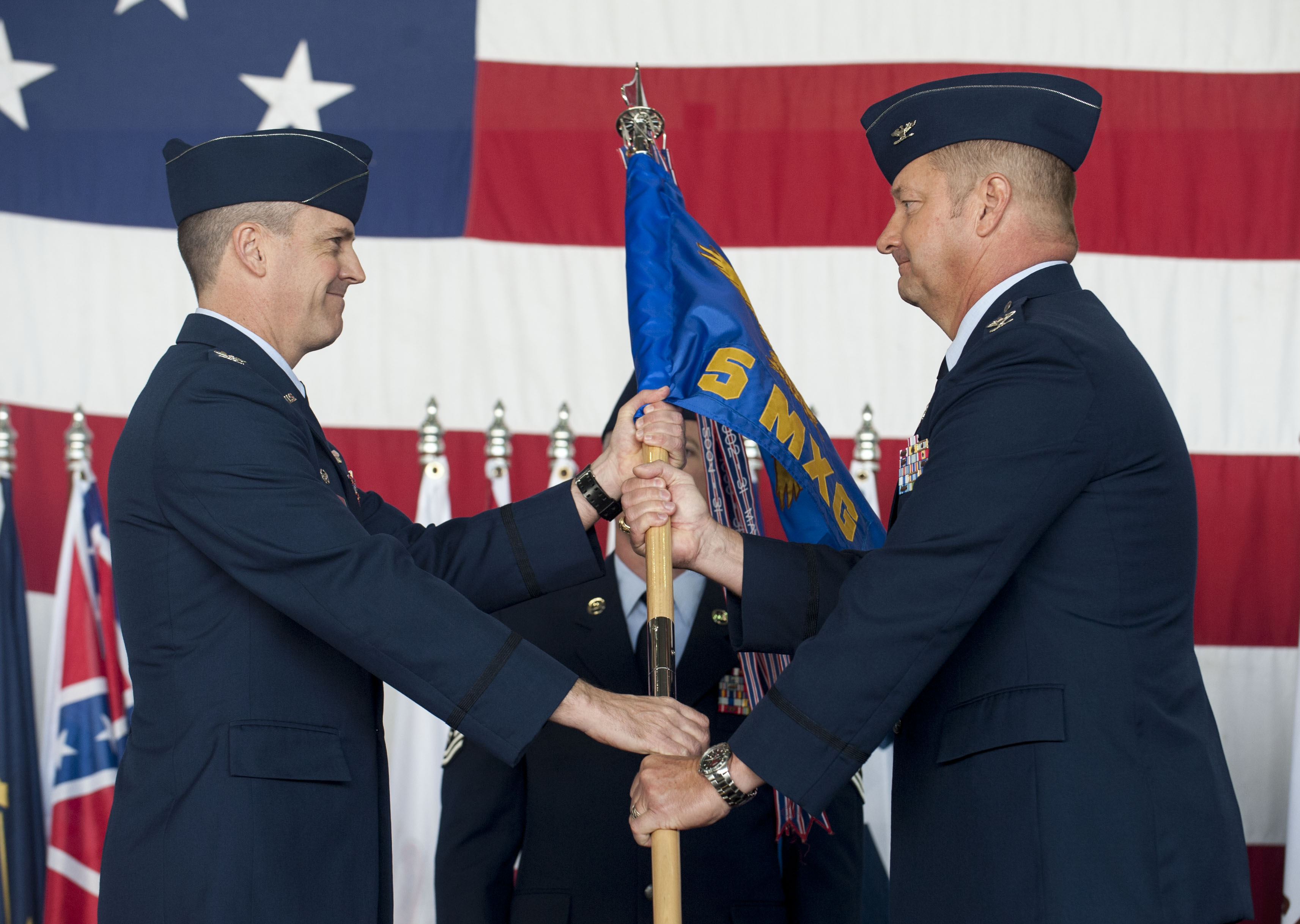 5th MXG change of command