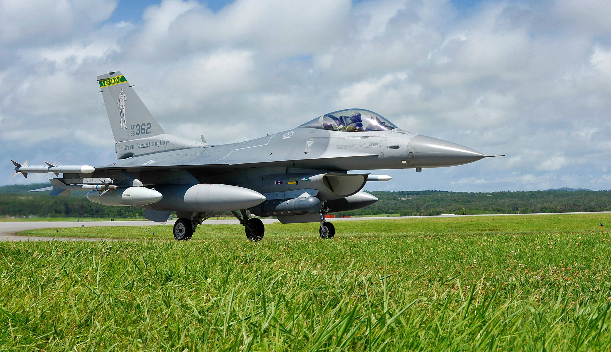 158th FW F-16s arrive at Kadena for TSP deployment > Kadena Air Base > News