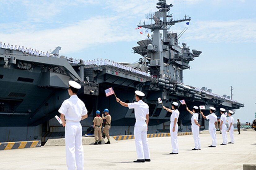 George Washington Carrier Strike Group Arrives in Busan > United States ...
