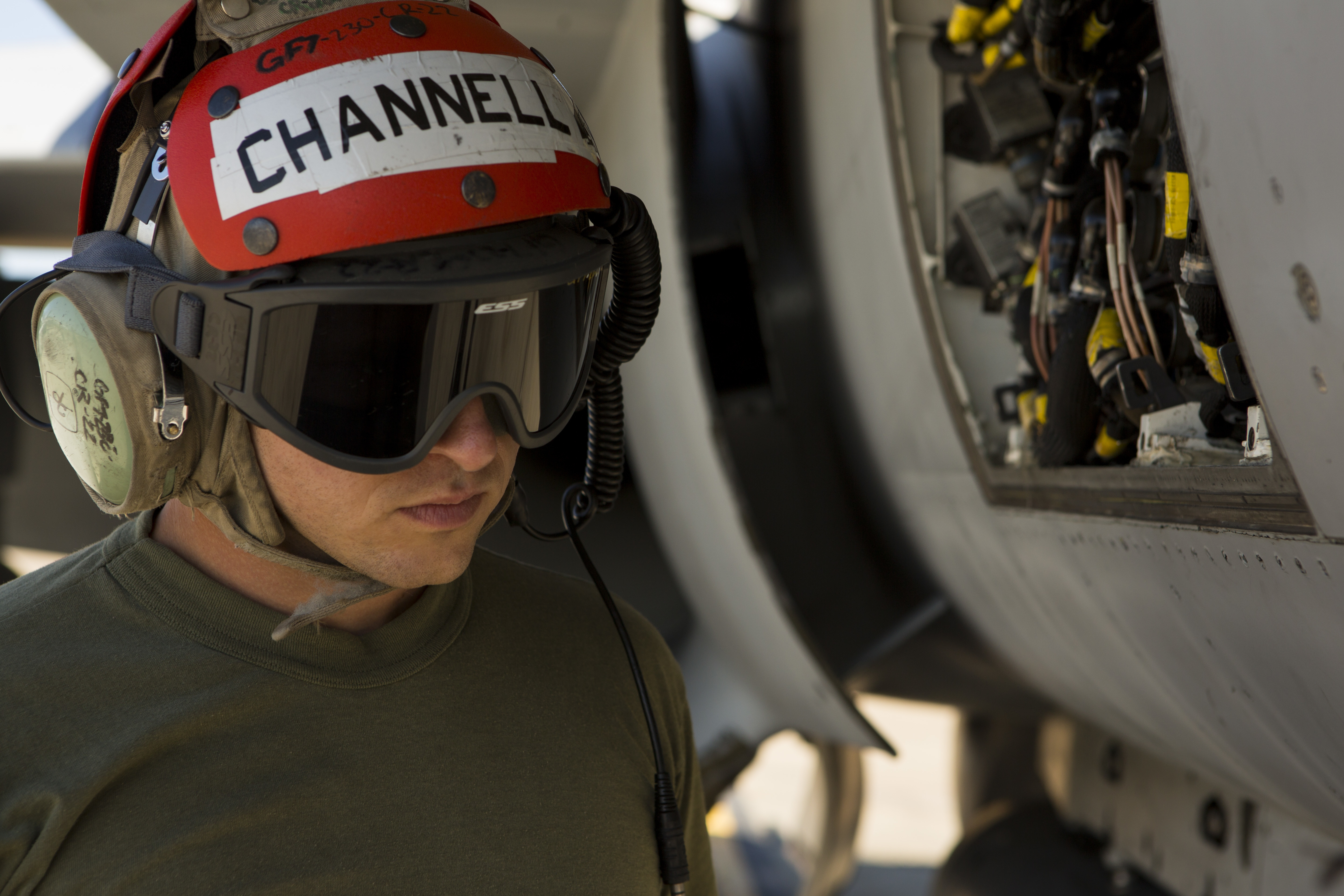Marines prepare aircraft for flight at NE15 > Pacific Air Forces ...