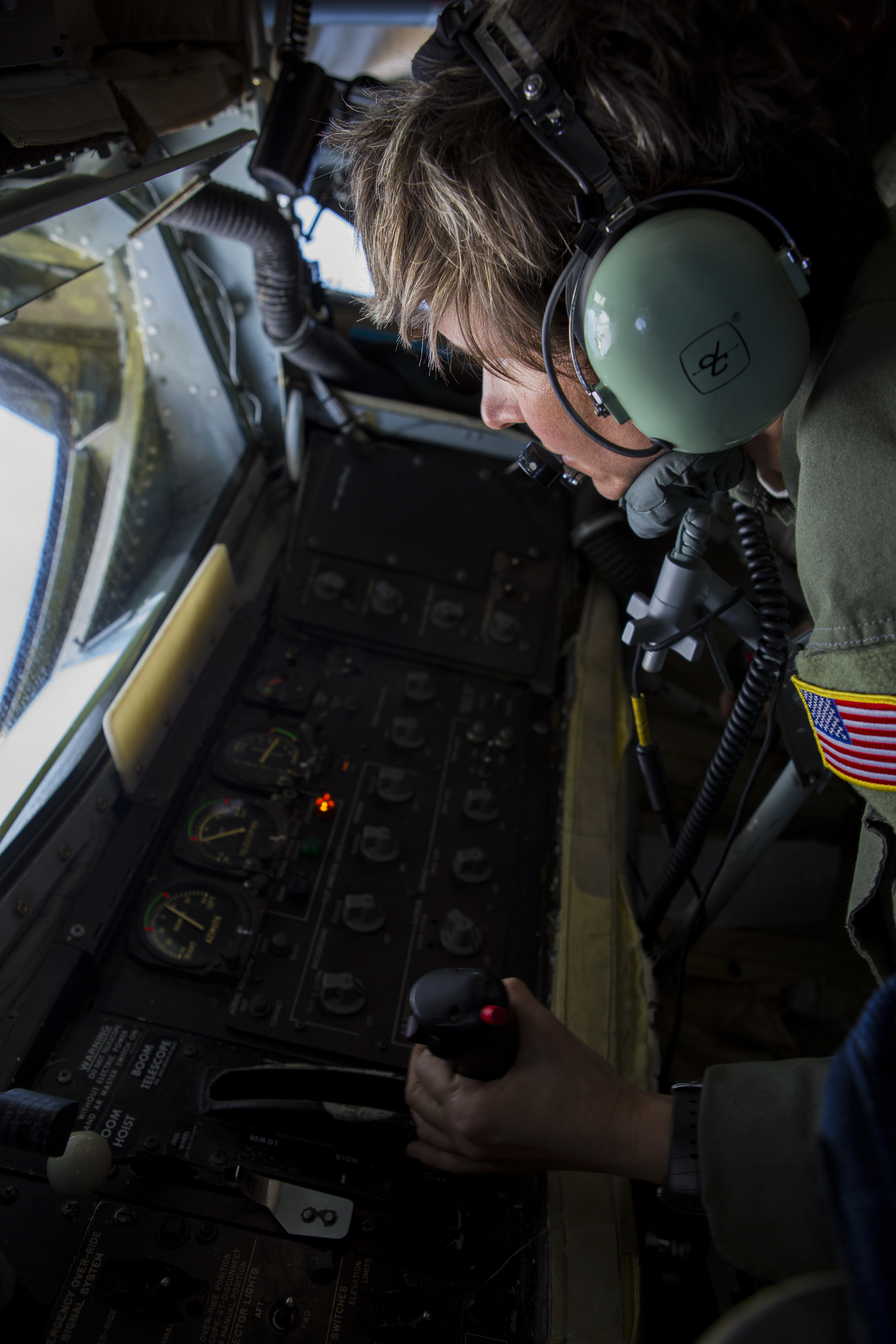 Exercise Northern Edge 15 conducts training scenarios in skies of ...