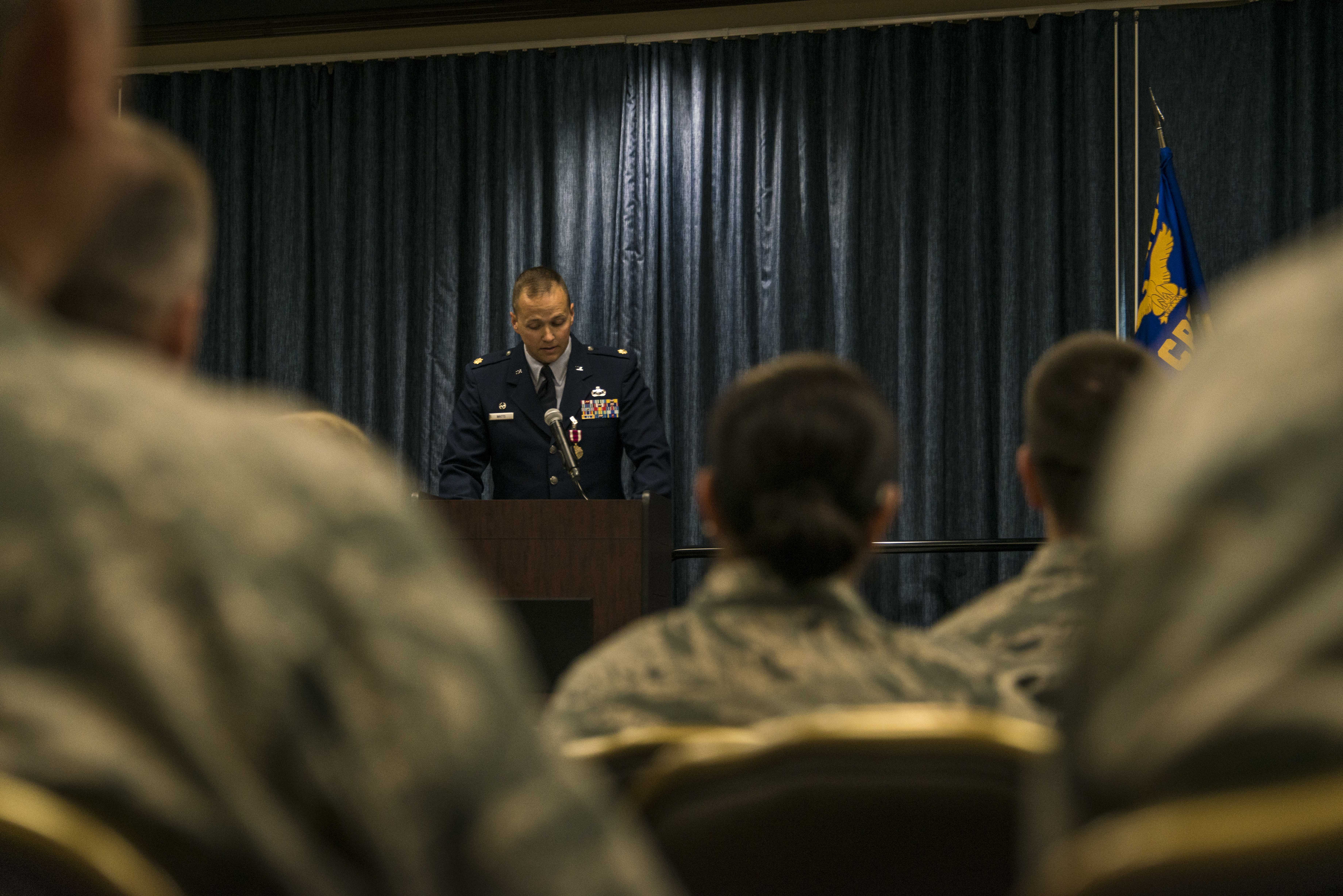 New commander takes reins of comptroller squadron > Fairchild Air Force ...