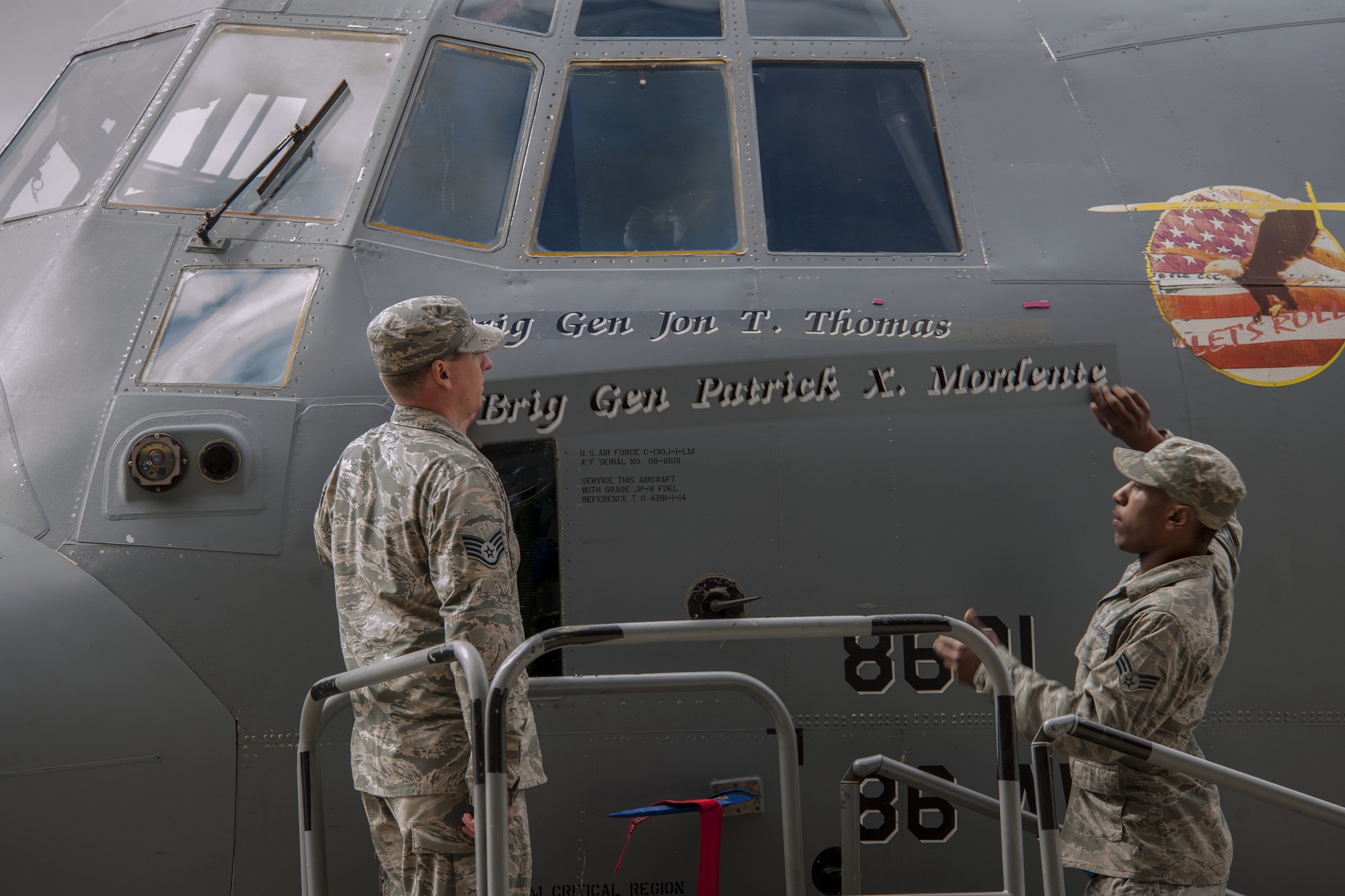 86th AW welcomes new commander > U.S. Air Forces in Europe - Air Forces ...