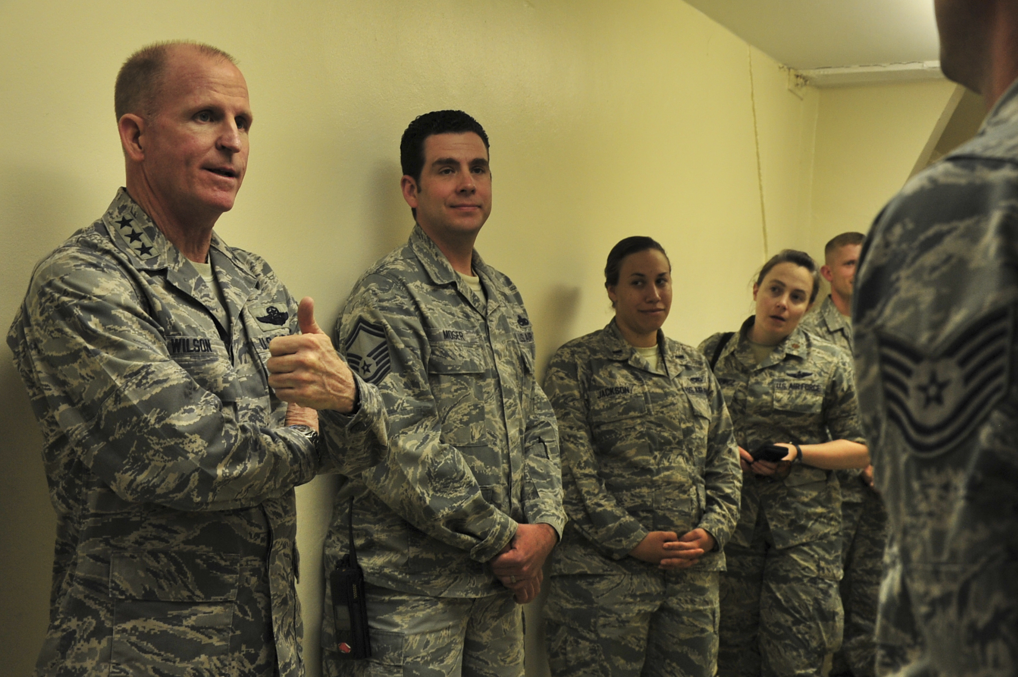 AFGSC commander visits deployed forces > Minot Air Force Base > Article ...