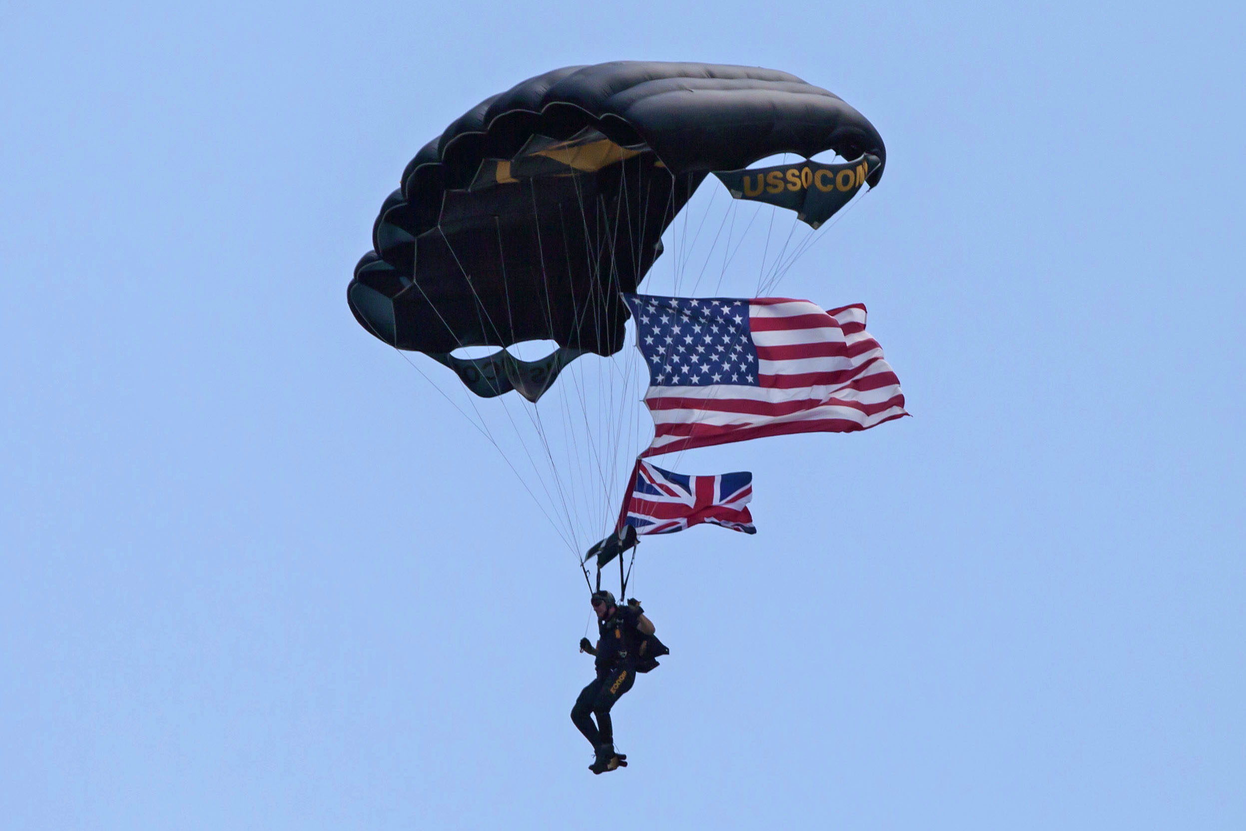 A member of the U.S. Special Operations Command’s Parachute ...