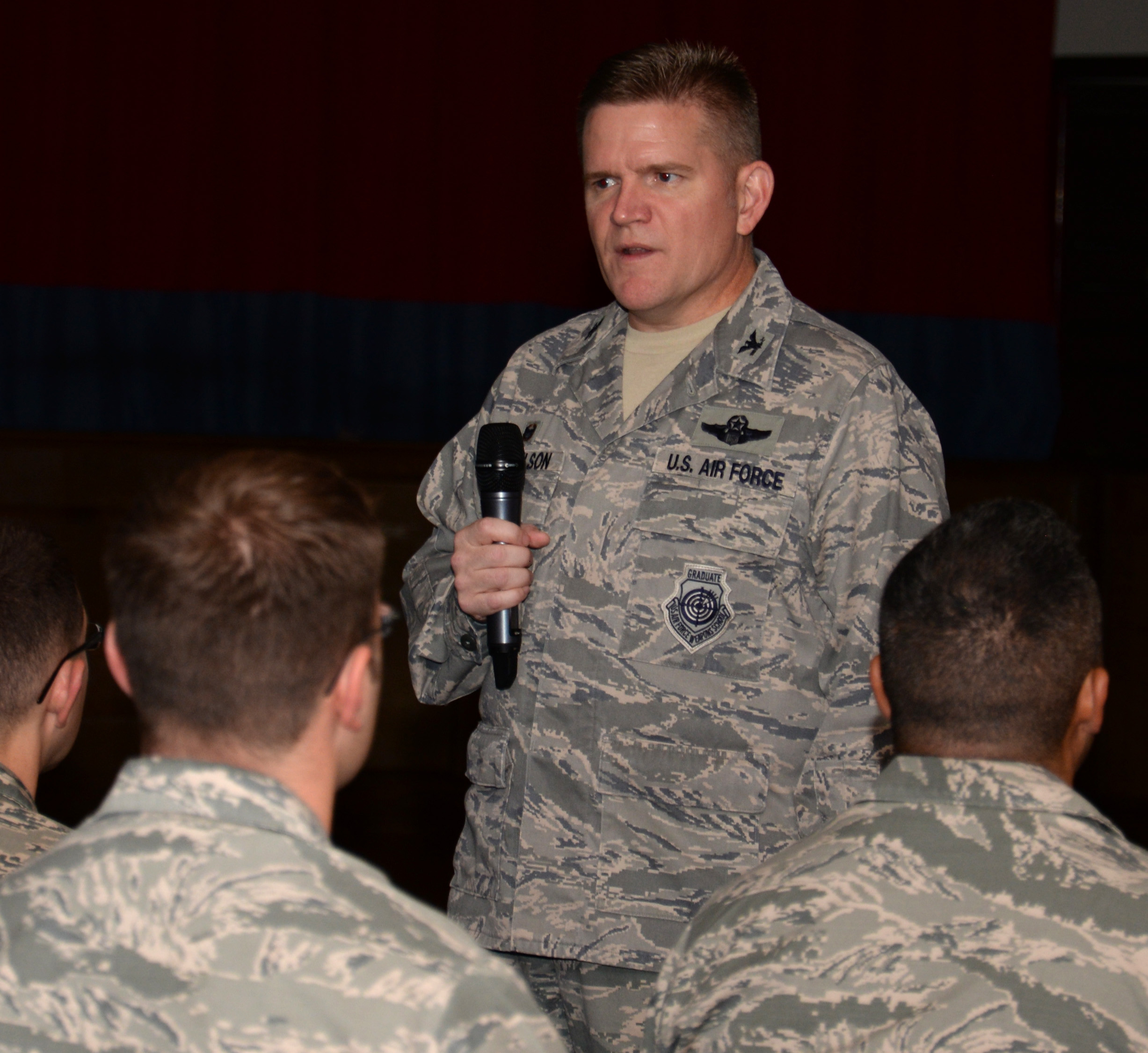 100th ARW commander holds commander calls > Royal Air Force Mildenhall ...