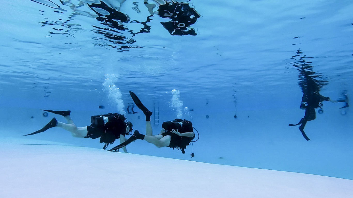 Marines and Sailors Qualify as Dive Supervisors