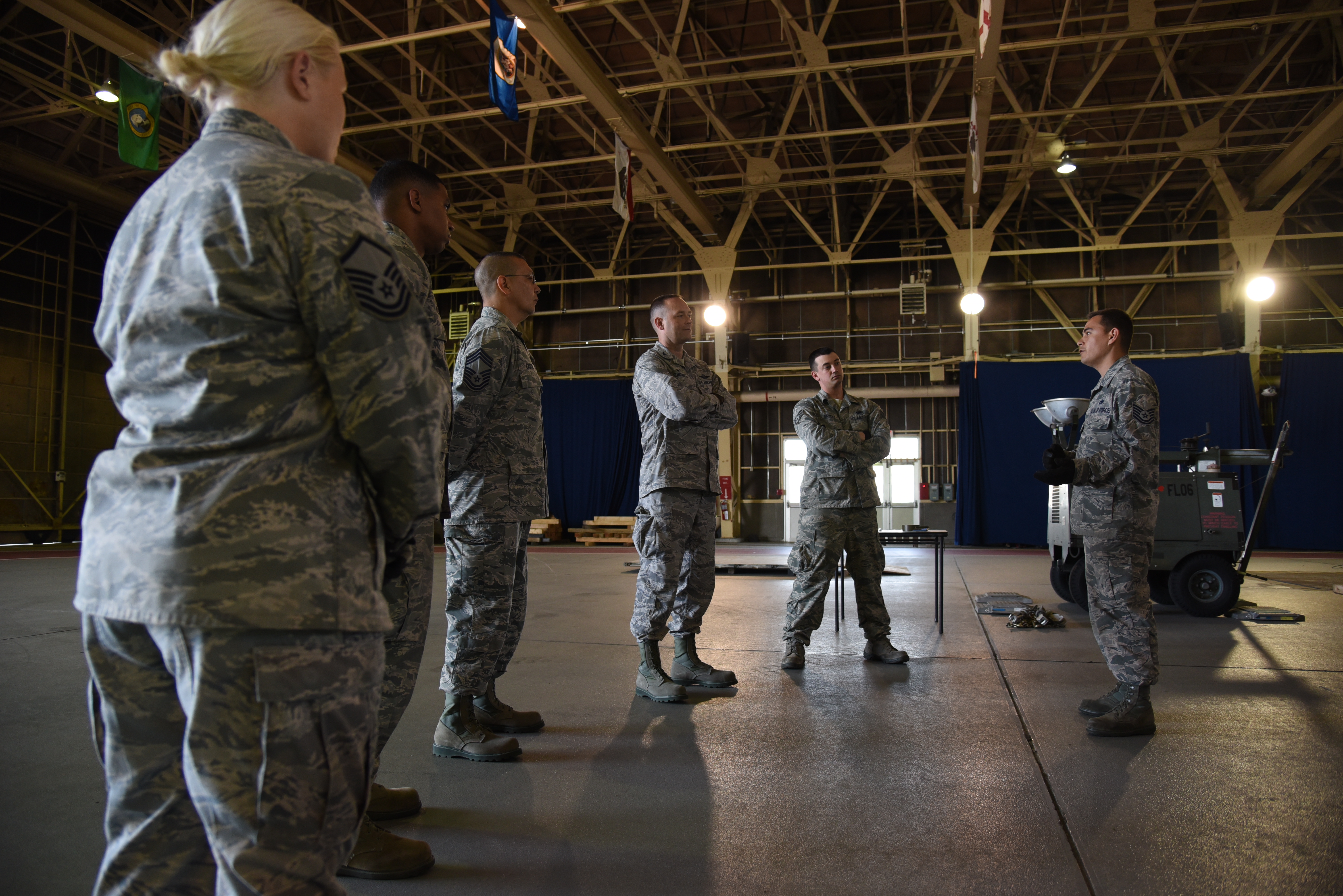 Meeting the Airmen, seeing the mission: 35 LRS > Misawa Air Base ...