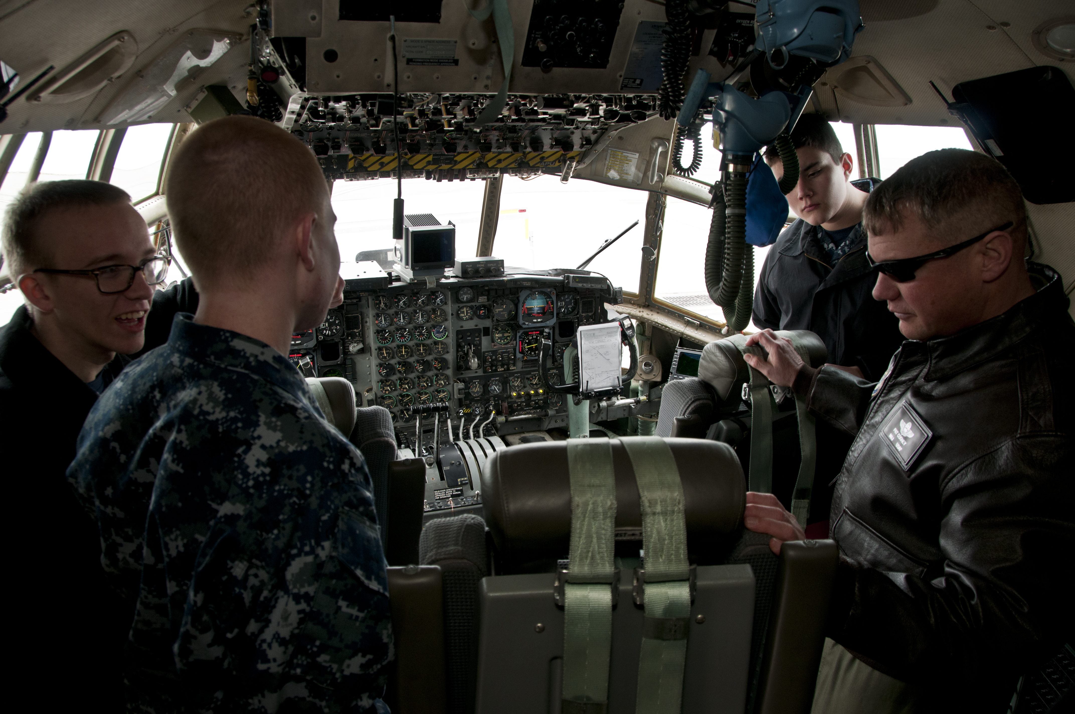 Sea Cadets visit 179th Airlift Wing > 179th Cyberspace Wing > News