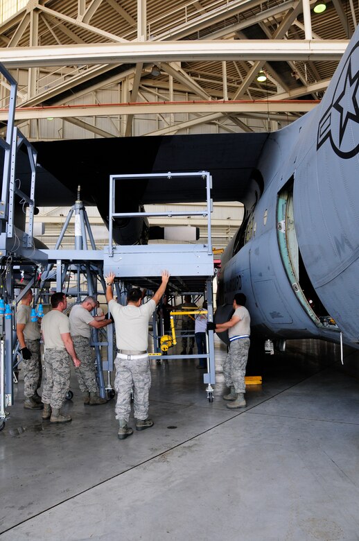 New milestone for the ever changing 145th MXS > NC Air National Guard ...