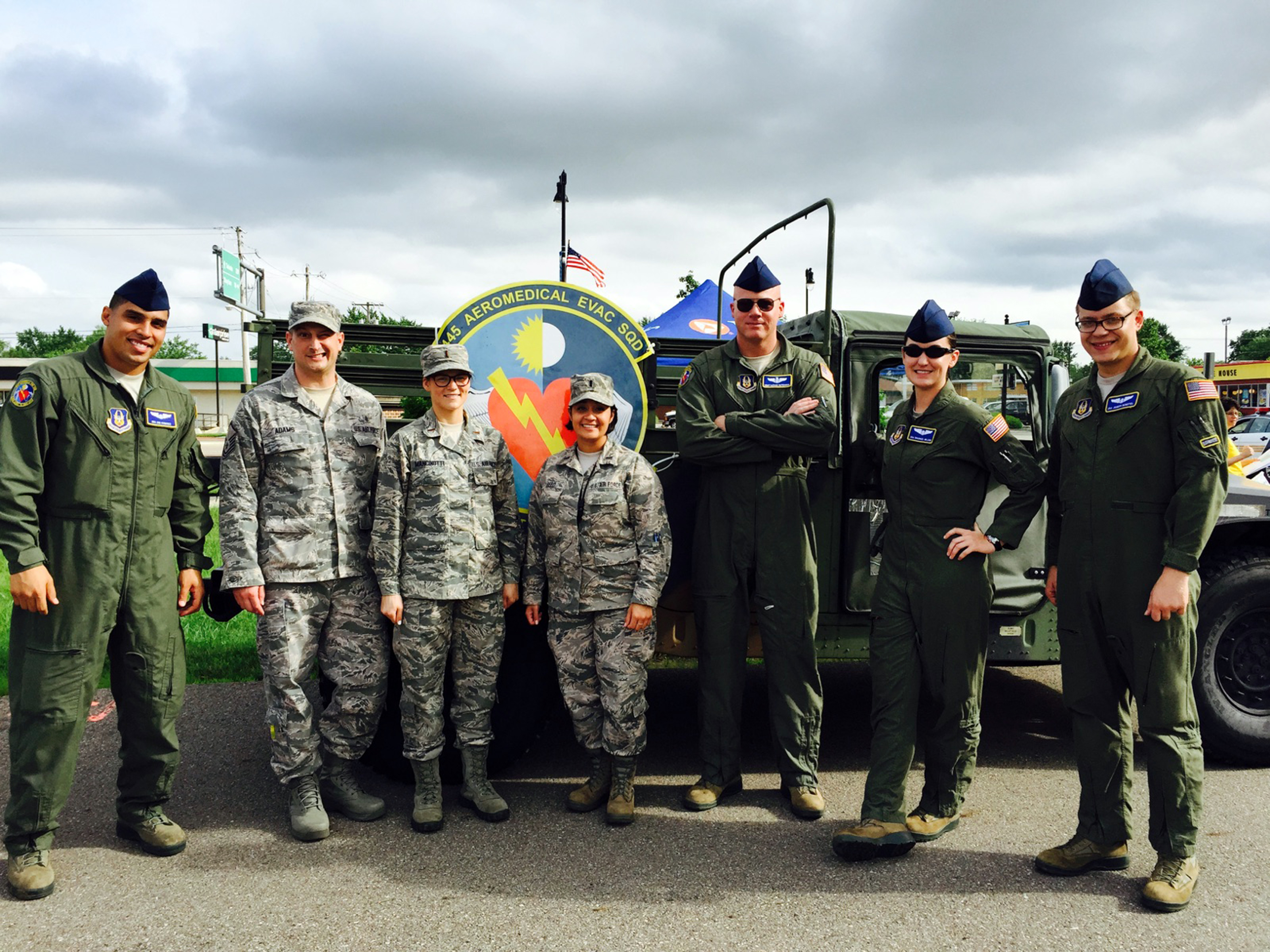 445 AES grand marshal at local parade > 445th Airlift Wing > Article ...