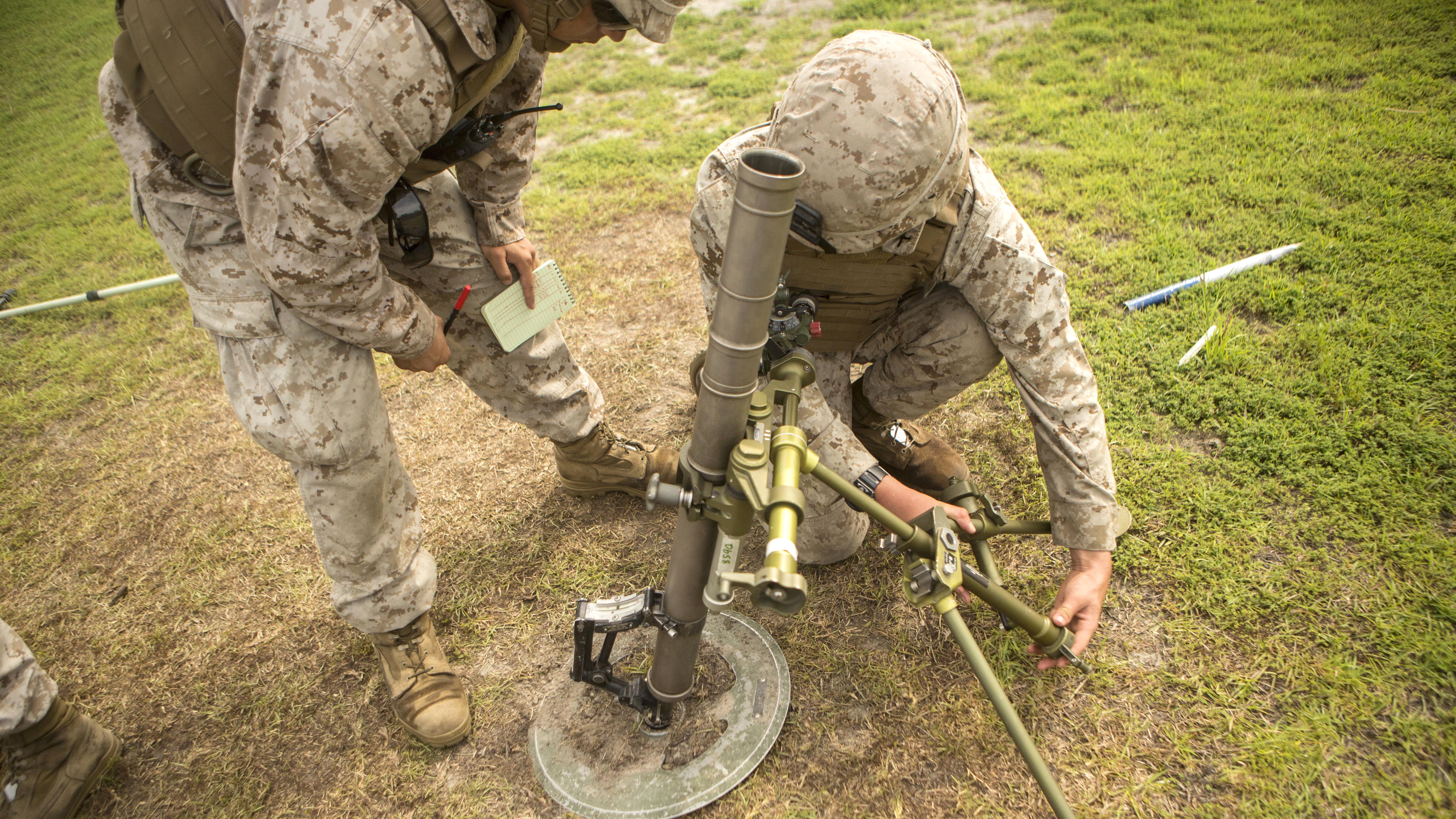 mortar launcher range