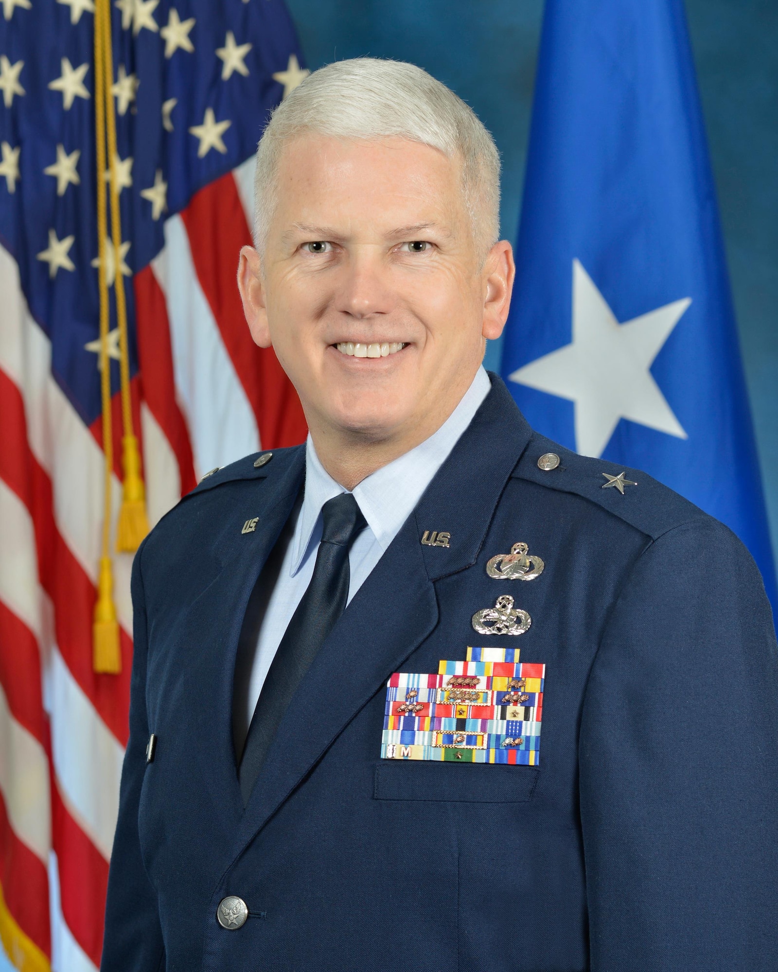 LYMAN L. EDWARDS JR. > Air Force > Biography Display