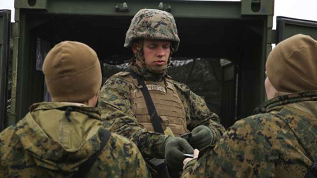 2nd Marine Logistics Group endures the cold during CPX