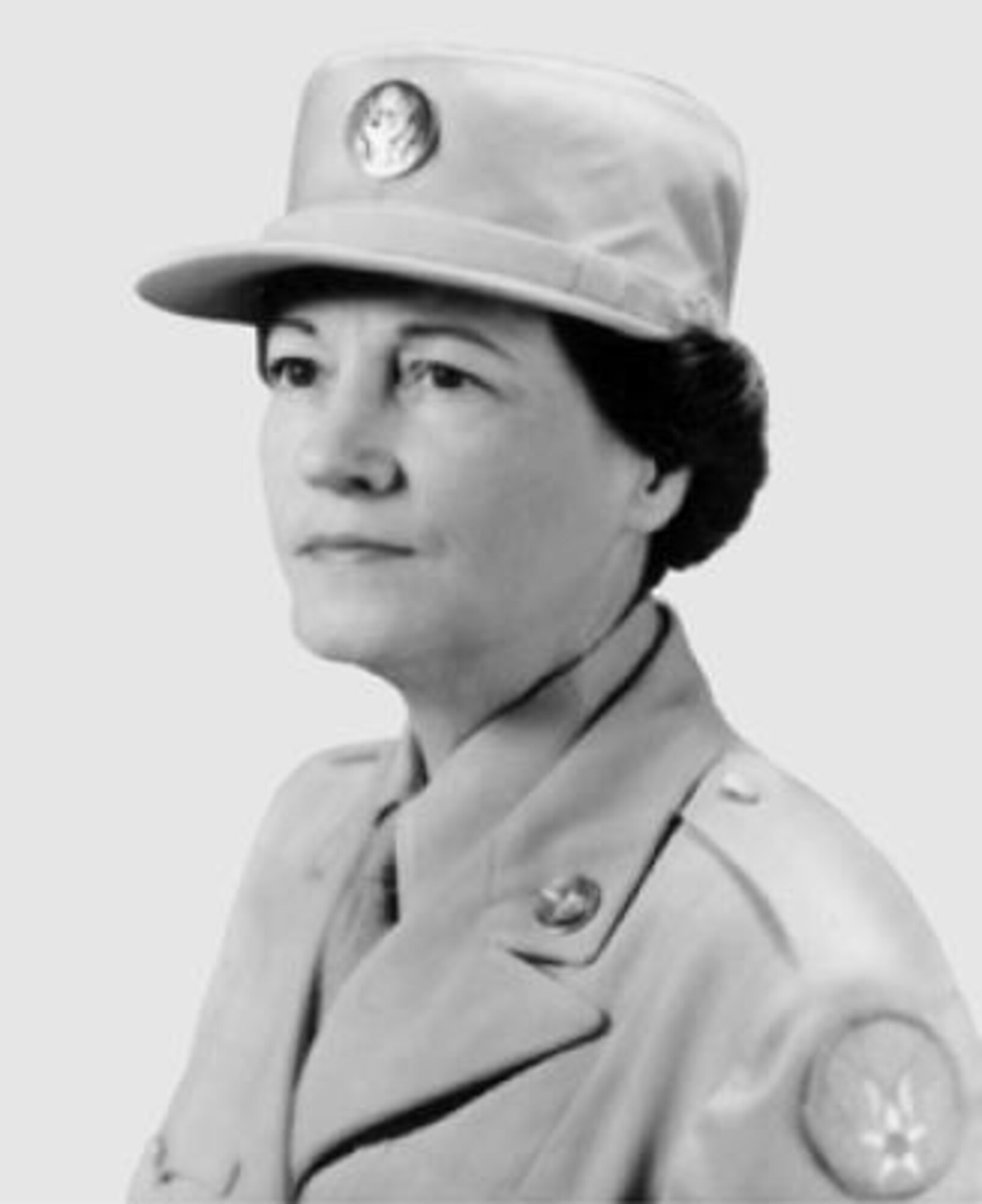 women-s-history-month-the-first-woman-in-the-air-force-kunsan-air