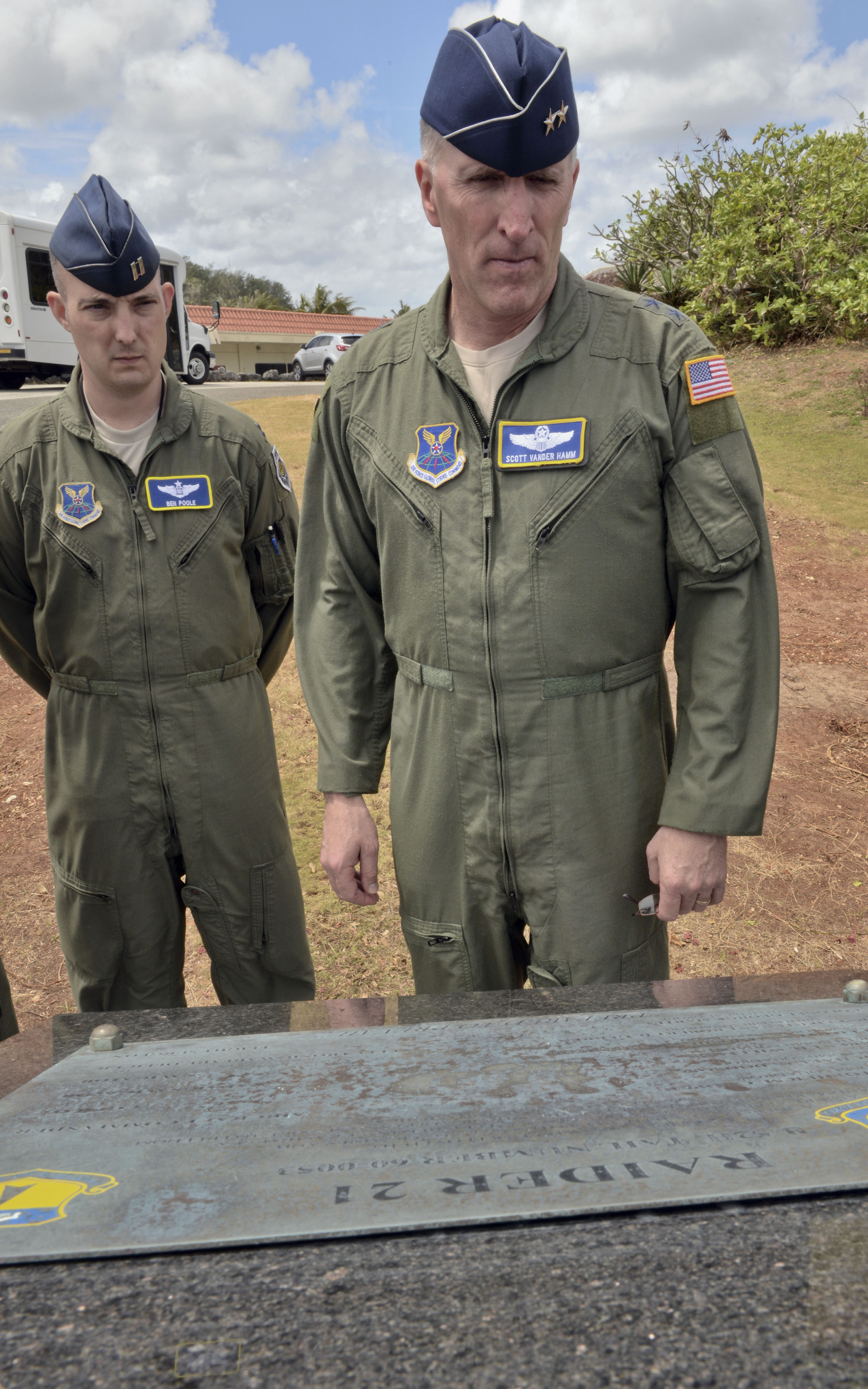 8th AF commander visits deployed Airmen > Andersen Air Force Base ...