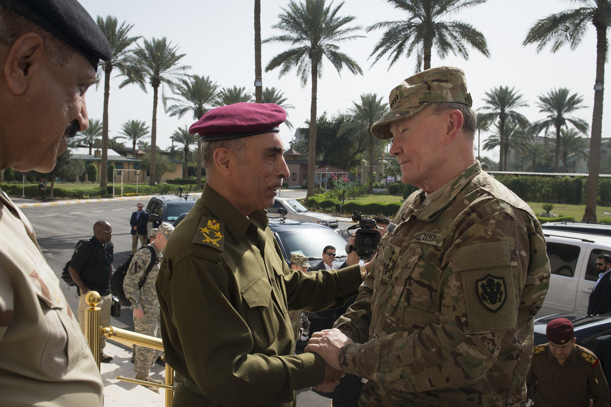 Iraqi Army Gen. Babakir Zebari, defense chief, greets U.S. Army Gen ...