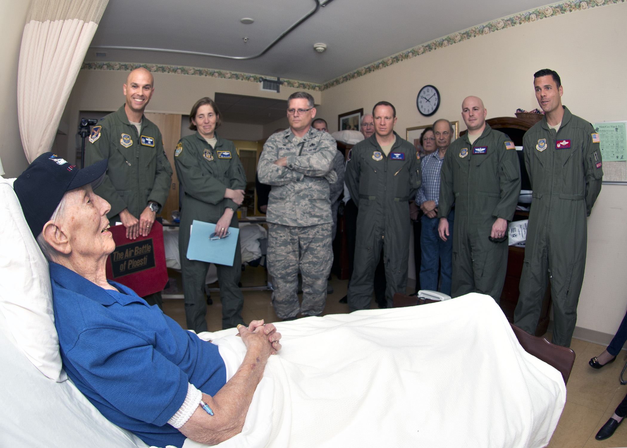 Travis leaders visit, honor WWII vet > Travis Air Force Base > Display