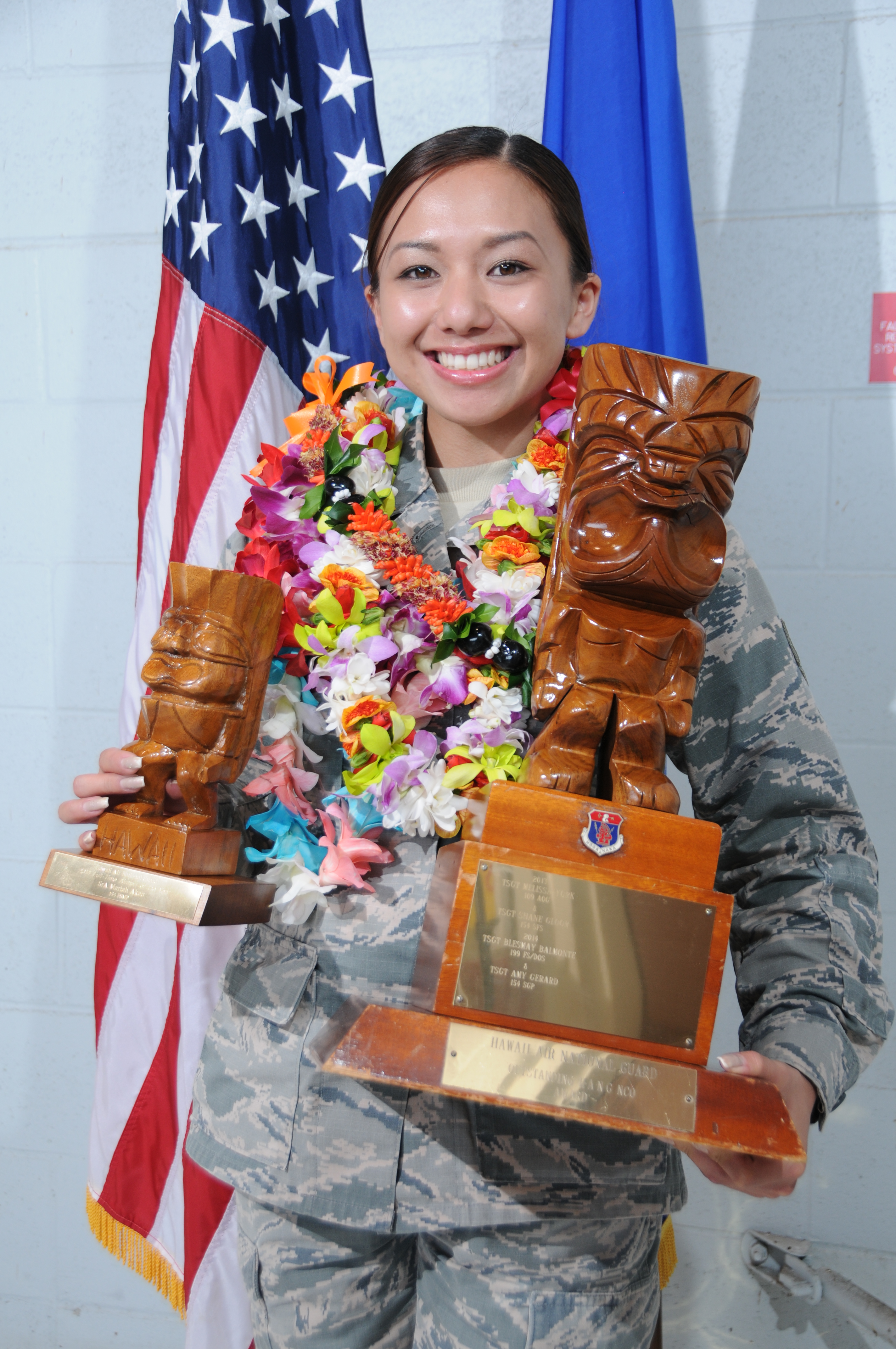 Launa Ole Awards recognize HIANG top airmen