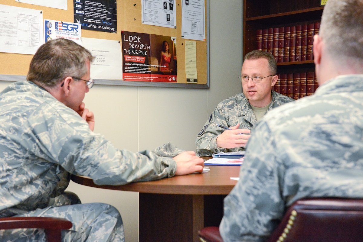 IG visits 934th for Capstone inspection > Minneapolis-St Paul Air ...