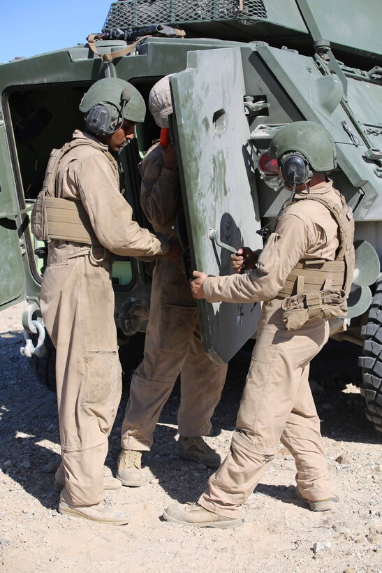 Integrated Task Force LAV Platoon initiates MCOTEA assessment