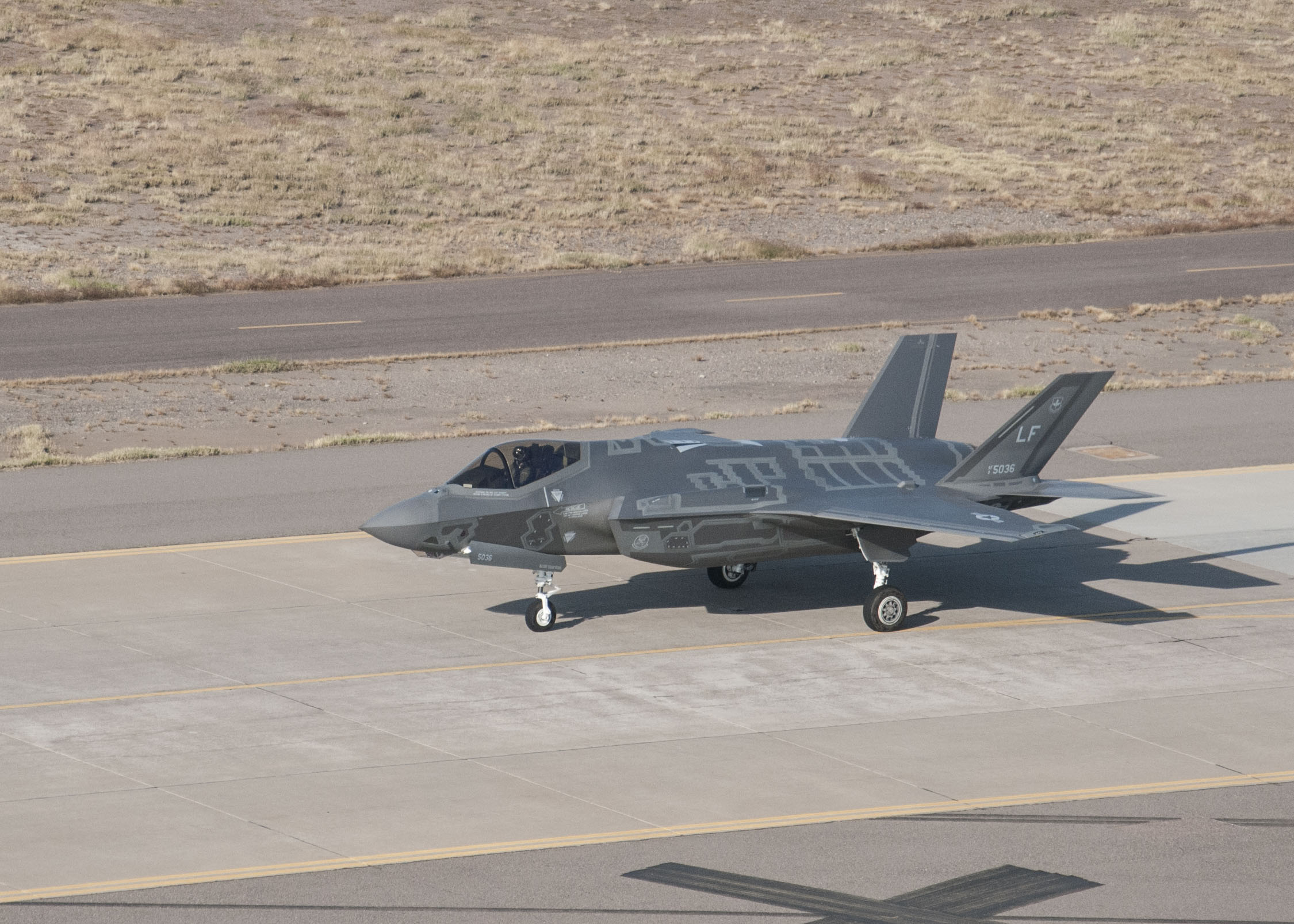 AFCEC on track to complete F-35 beddown > Air Force Civil Engineer ...